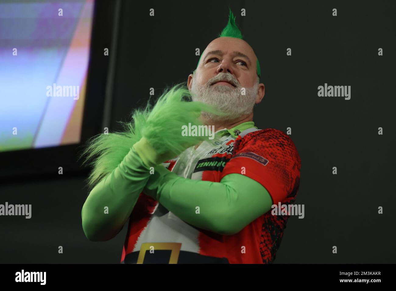 Alexandra Palace, London, UK. 15th Dec, 2022. 2022/23 PDC Cazoo World ...