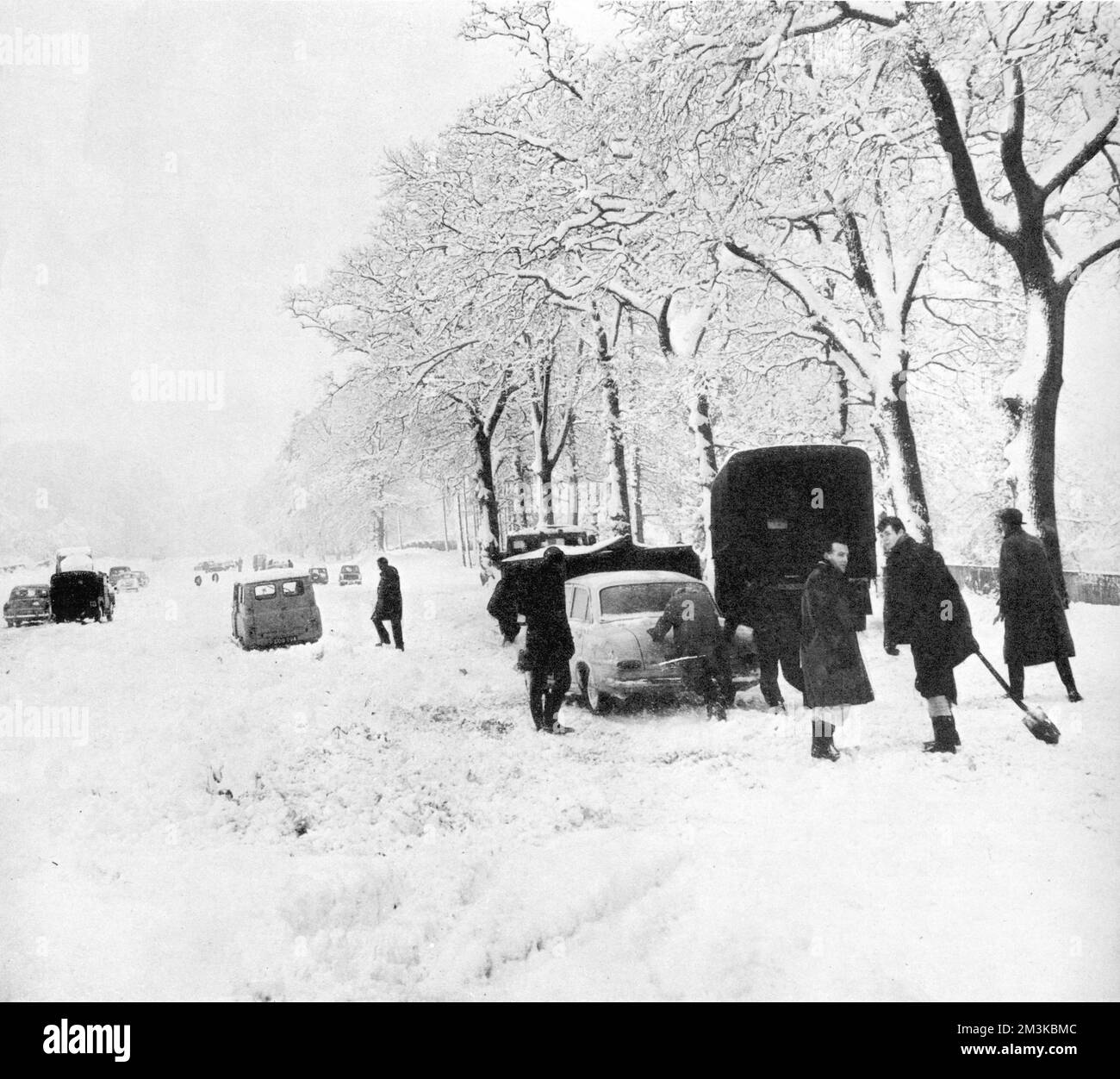 Cars in england Black and White Stock Photos & Images - Alamy