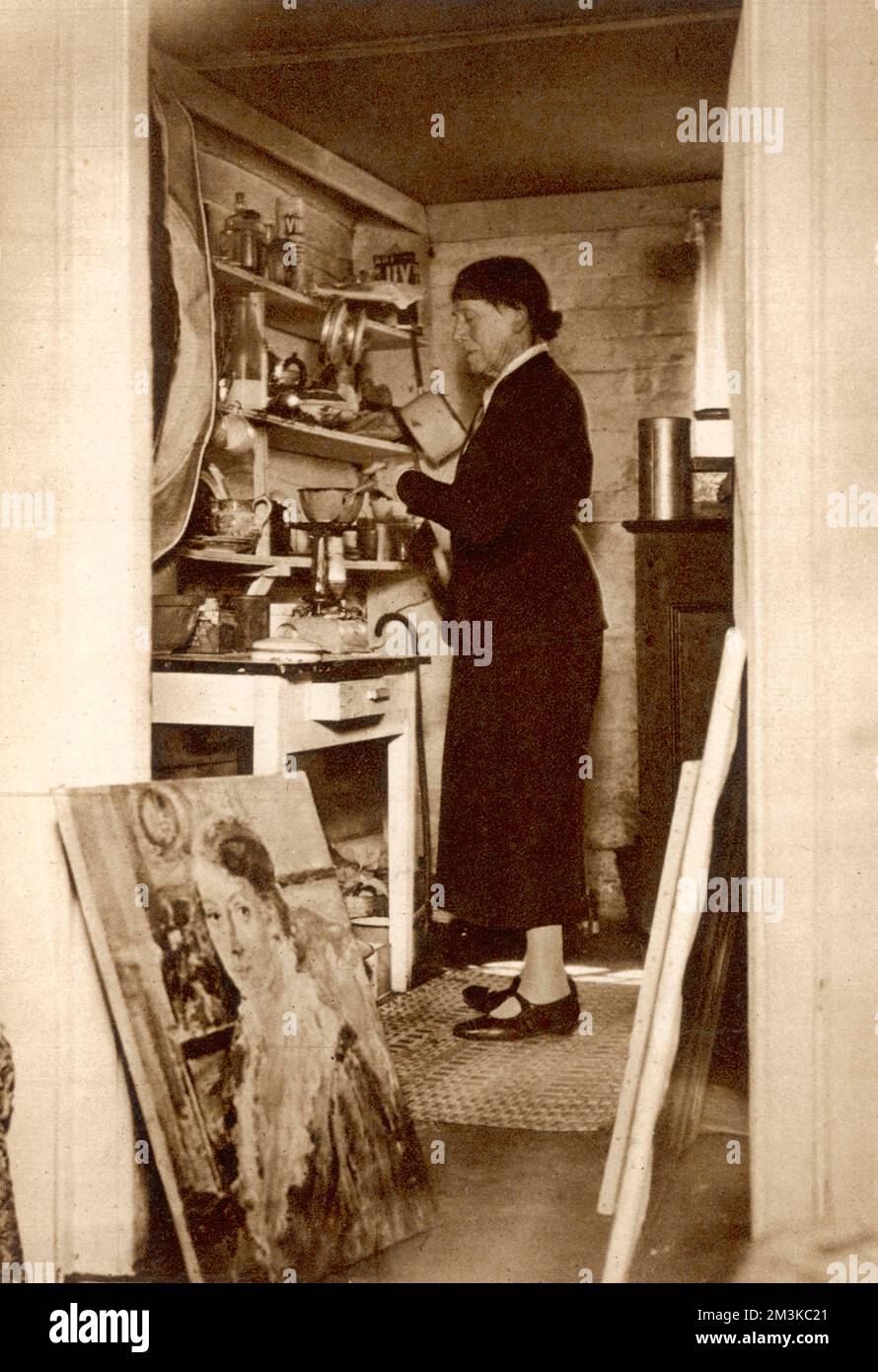 Ethel Walker - An artist at home Stock Photo - Alamy
