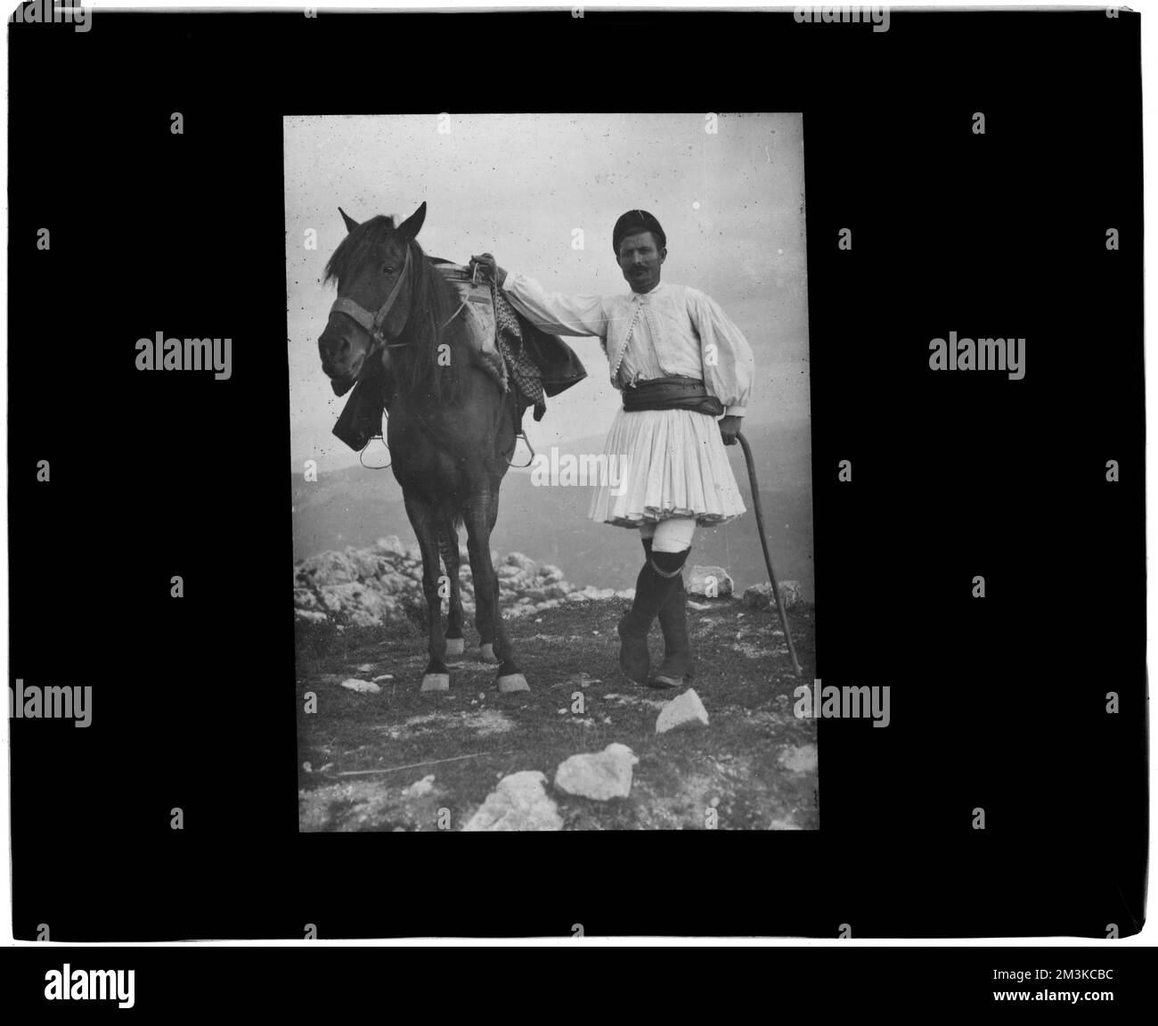 What Did Ancient Greek Soldiers Wear