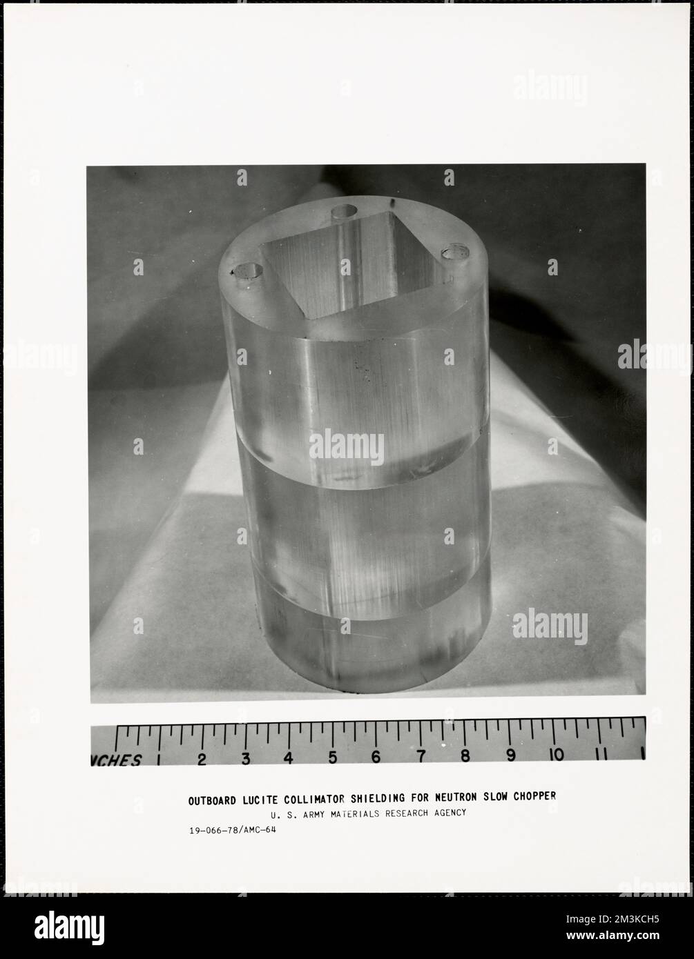 Collimator hi-res stock photography and images - Alamy