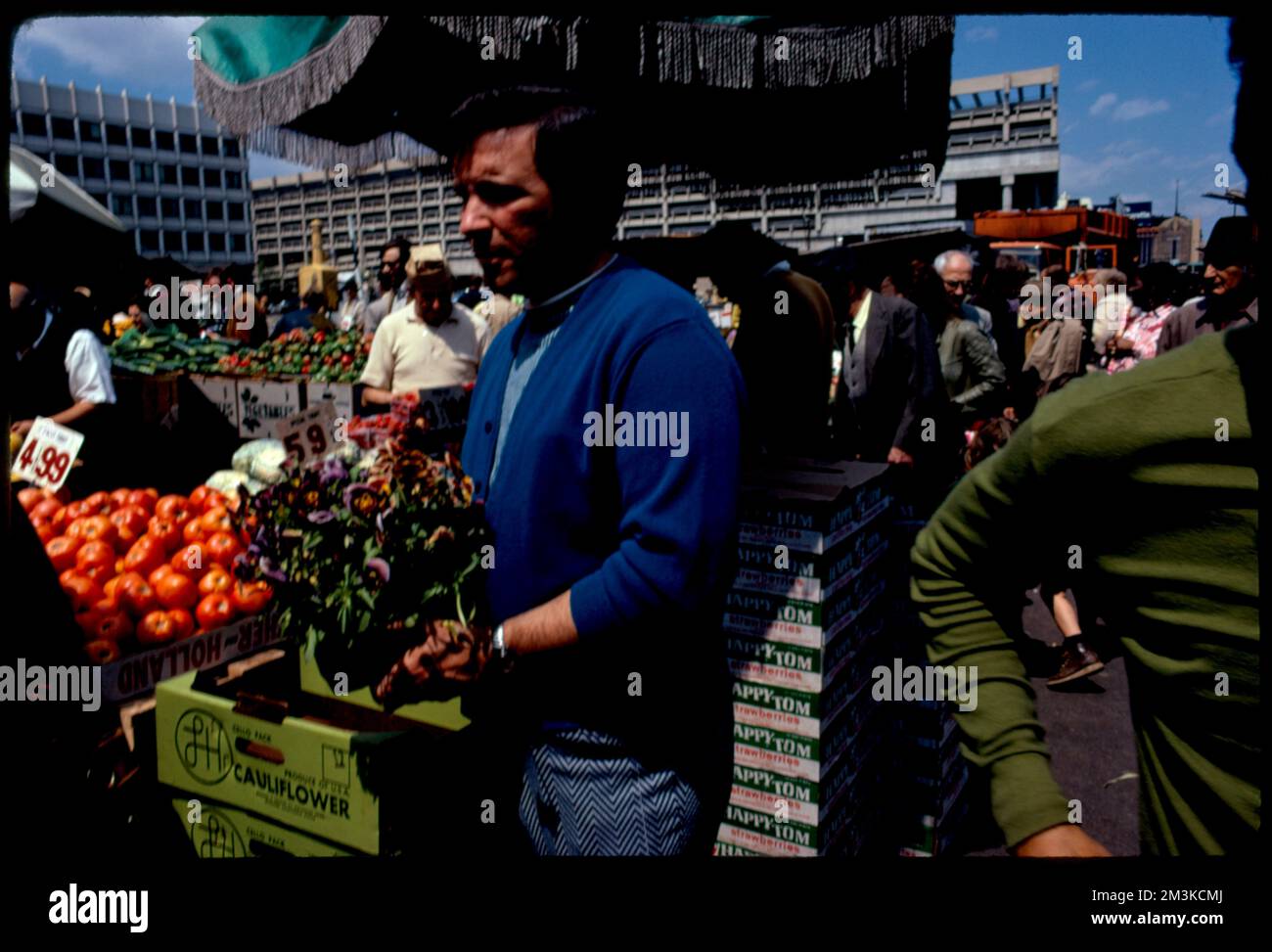 Outdoor market at Haymarket Square , Markets, Street vendors, Produce ...