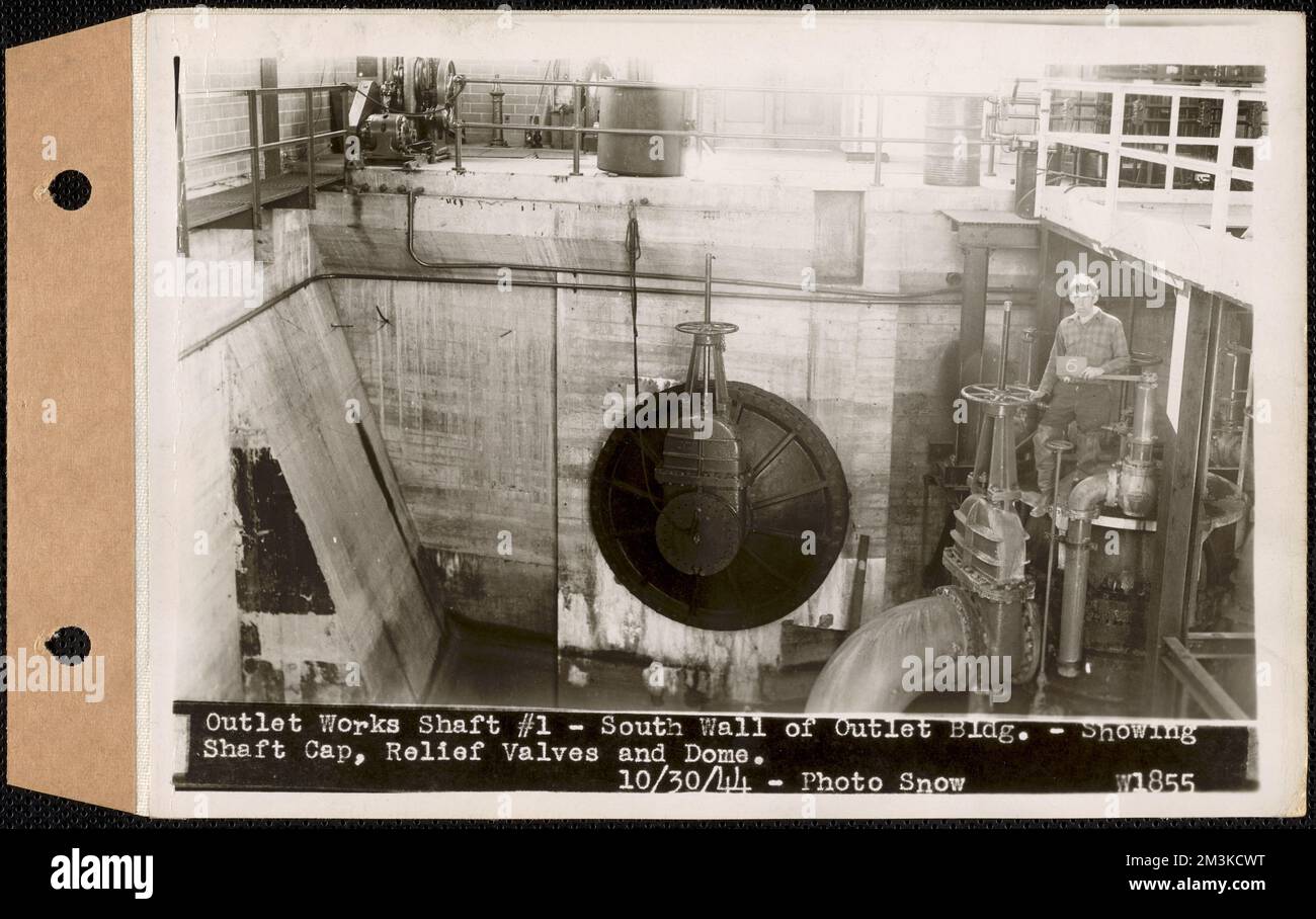 Outlet Channel Shaft #1, south wall of Outlet Building, showing shaft ...