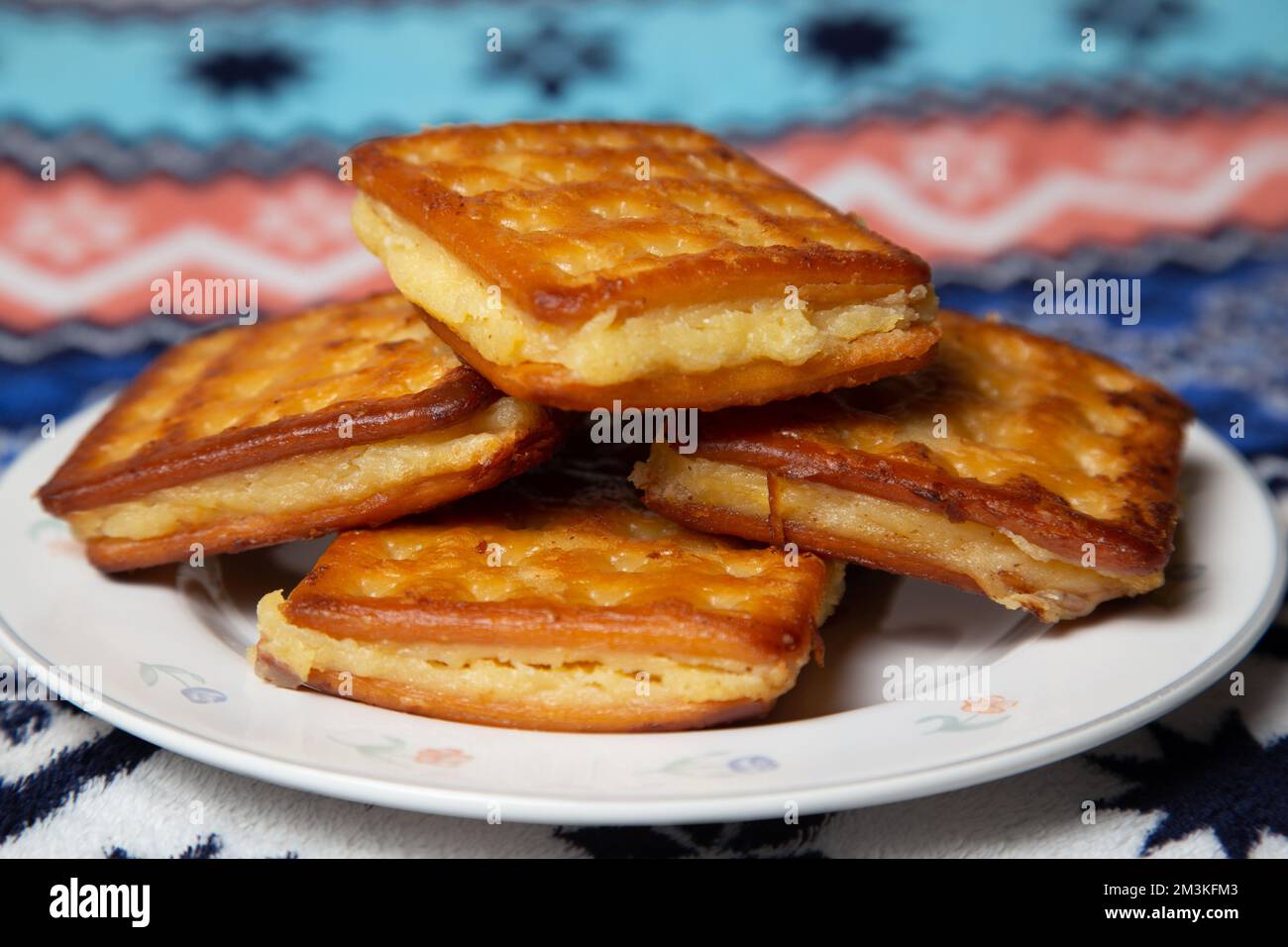 Gabin Cake Filled with Tape, a traditional food from Samarinda City ...