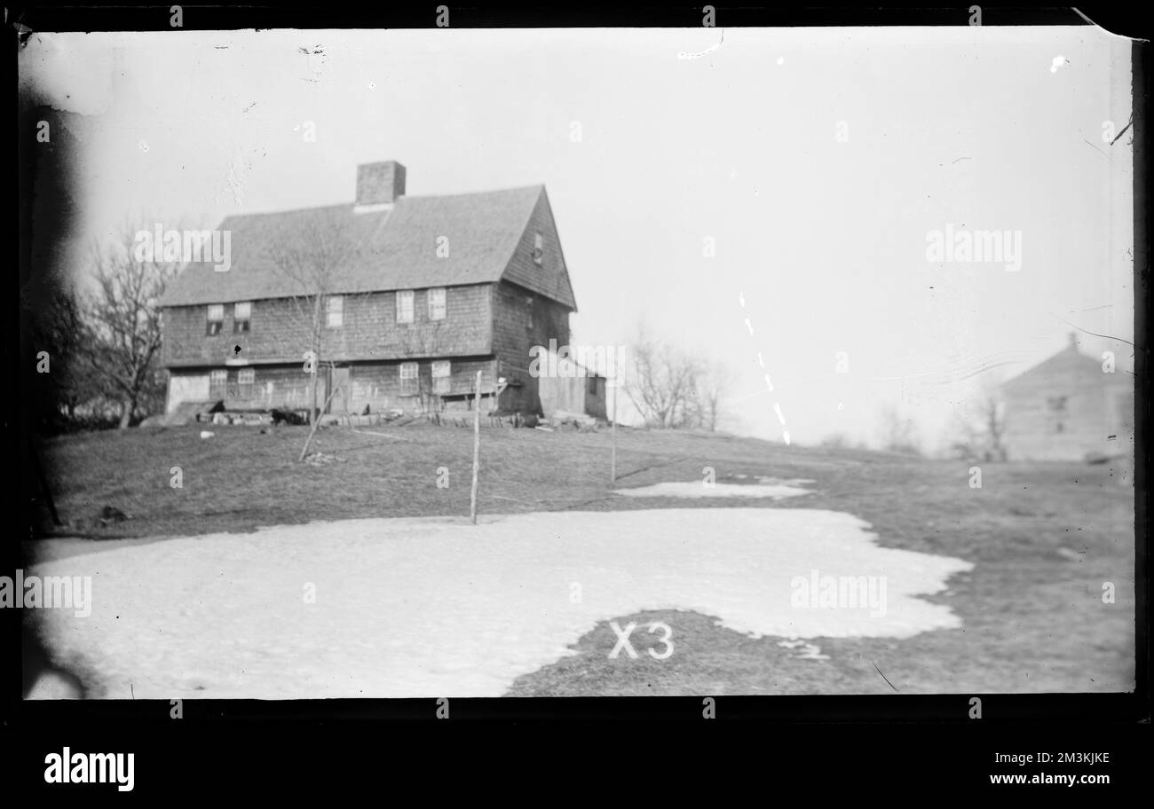 Parson Capen House with path to front door , Houses, Historic buildings ...