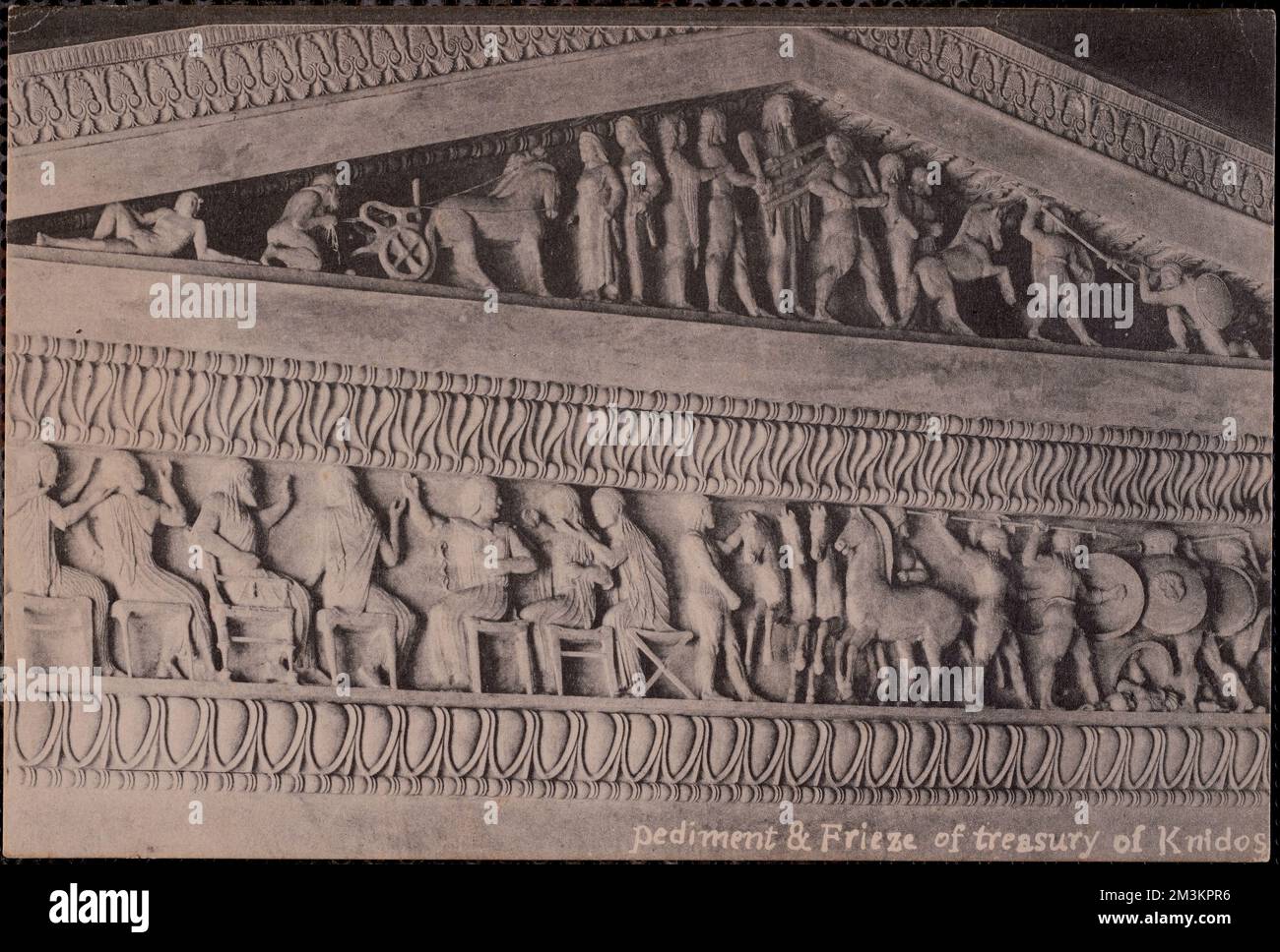 Frieze bands hi-res stock photography and images - Alamy