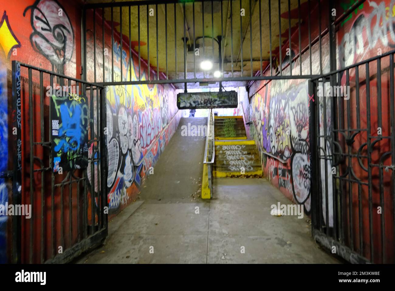 The entrance of of 191 street subway station tunnel for line 1 subway ...