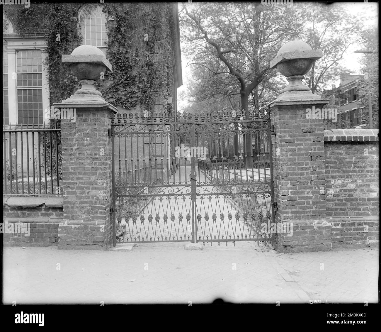 Philadelphia, Pennsylvania, exterior detail, iron gate, Saint Peter's ...