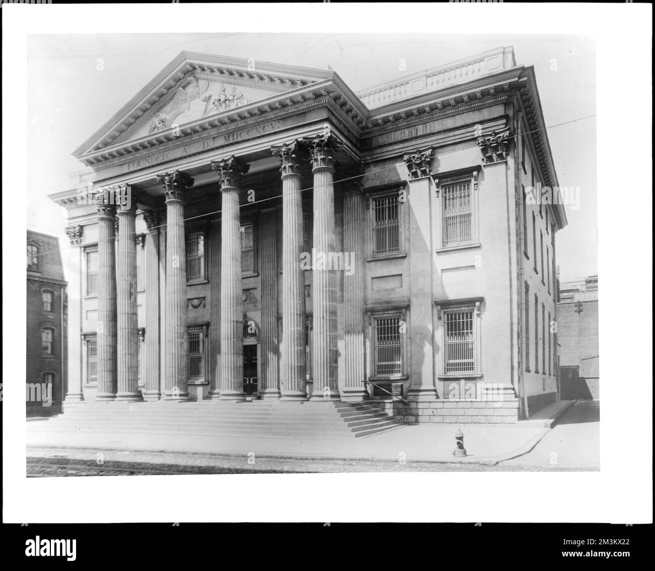 The bank buildings Black and White Stock Photos & Images - Alamy