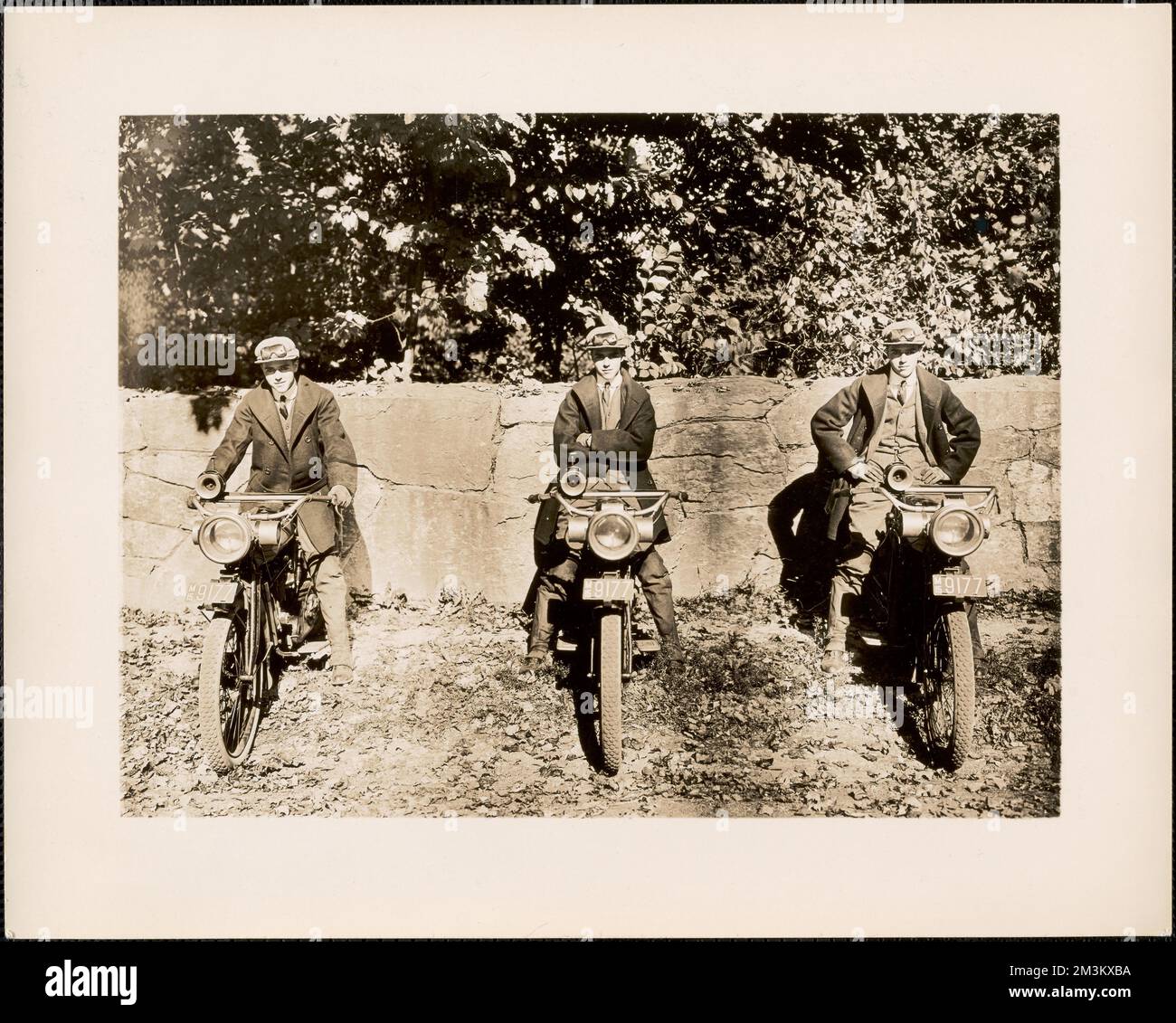 Leon phillips hi-res stock photography and images - Alamy