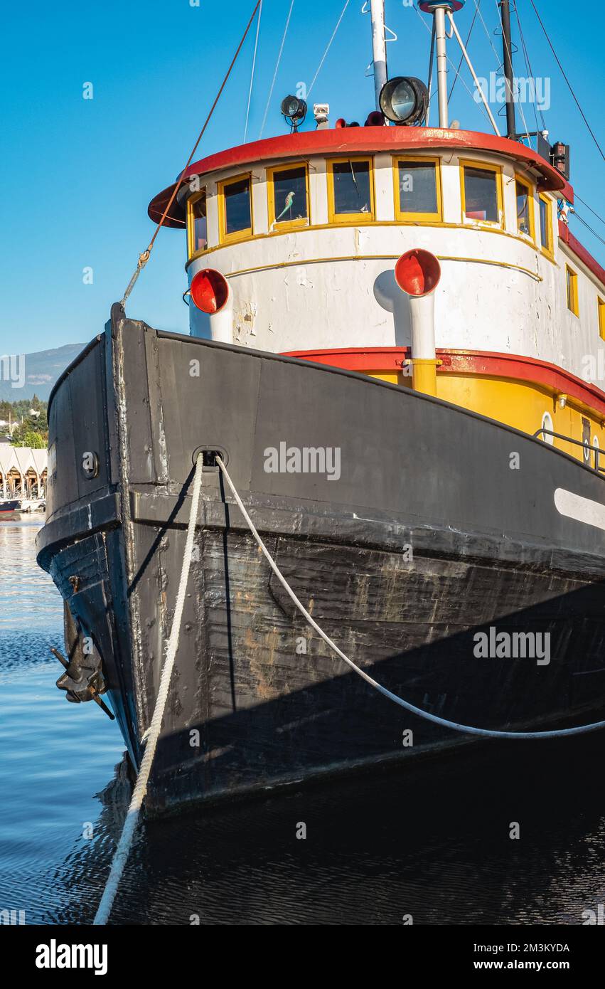 Old tugboat hi-res stock photography and images - Alamy