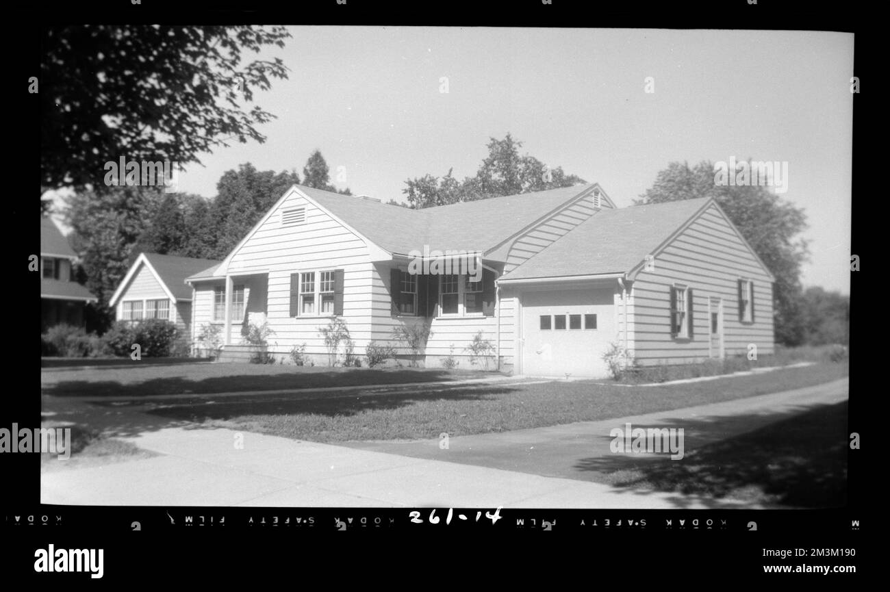 Pinewood Road #14 , Houses. Needham Building Collection Stock Photo - Alamy