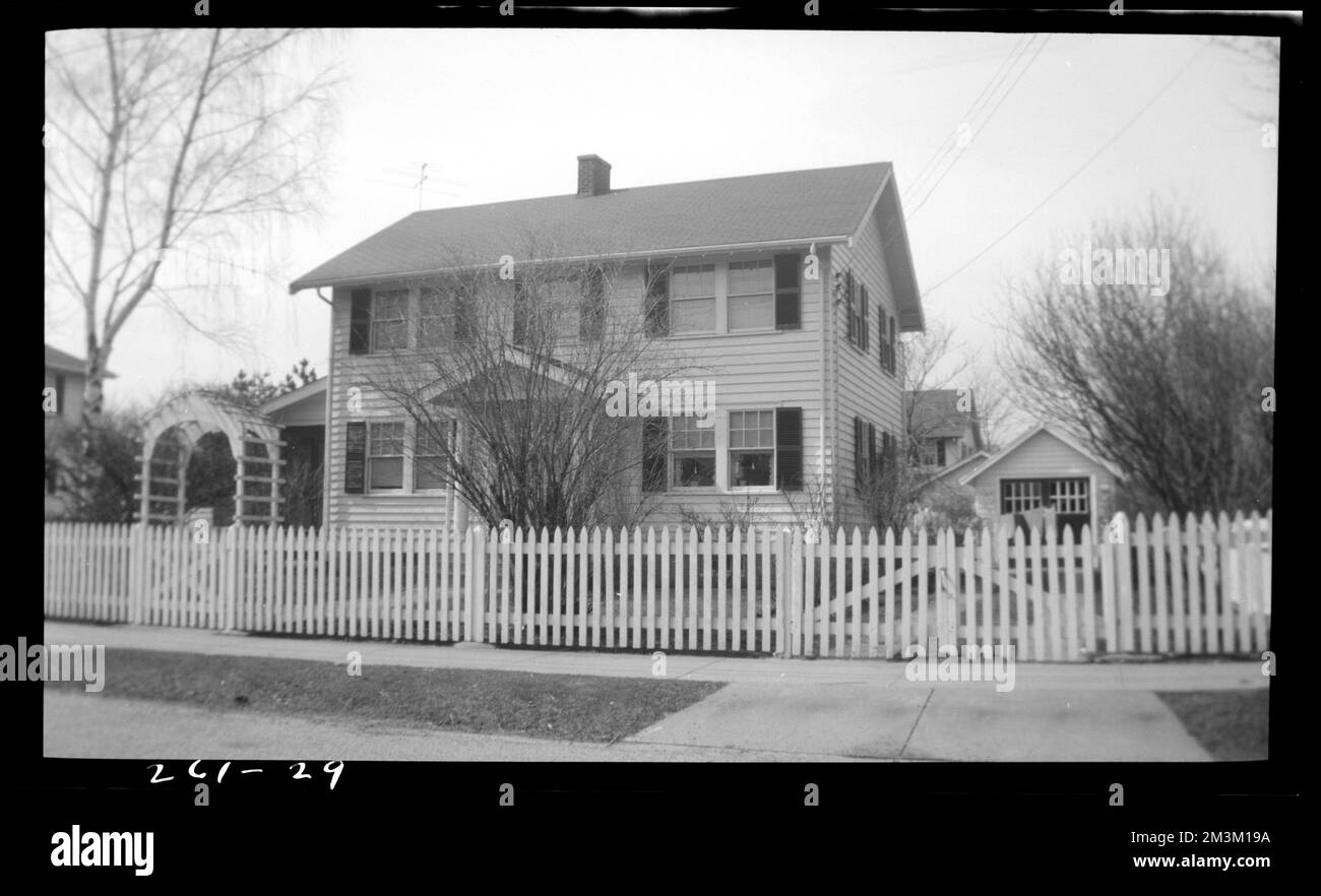Pinewood Road #29 , Houses. Needham Building Collection Stock Photo - Alamy