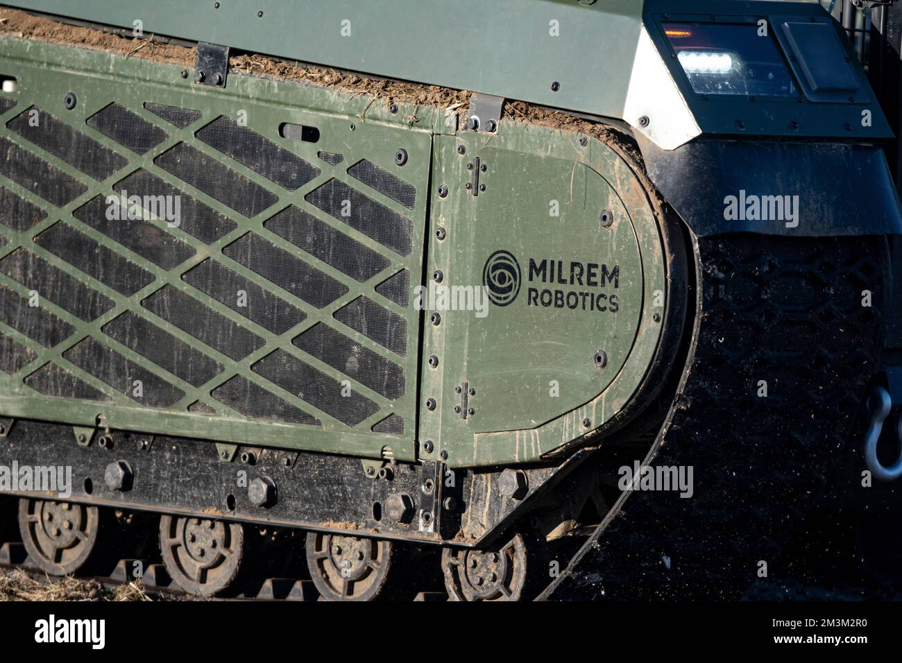 15 December 2022, Brandenburg, Brück: A THeMIS (Tracked Hybrid Modular ...