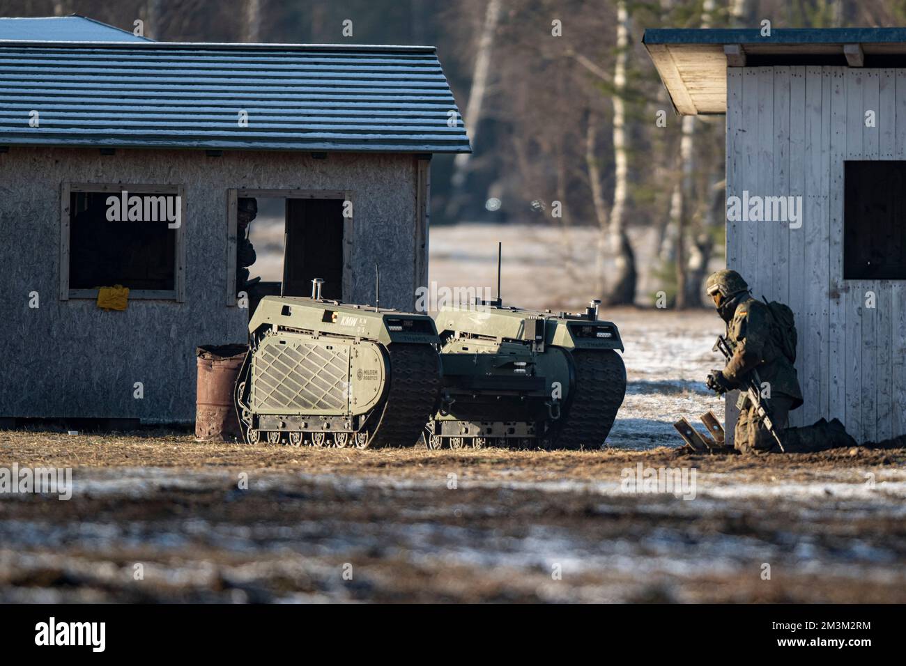 15 December 2022, Brandenburg, Brück: A THeMIS (Tracked Hybrid Modular ...