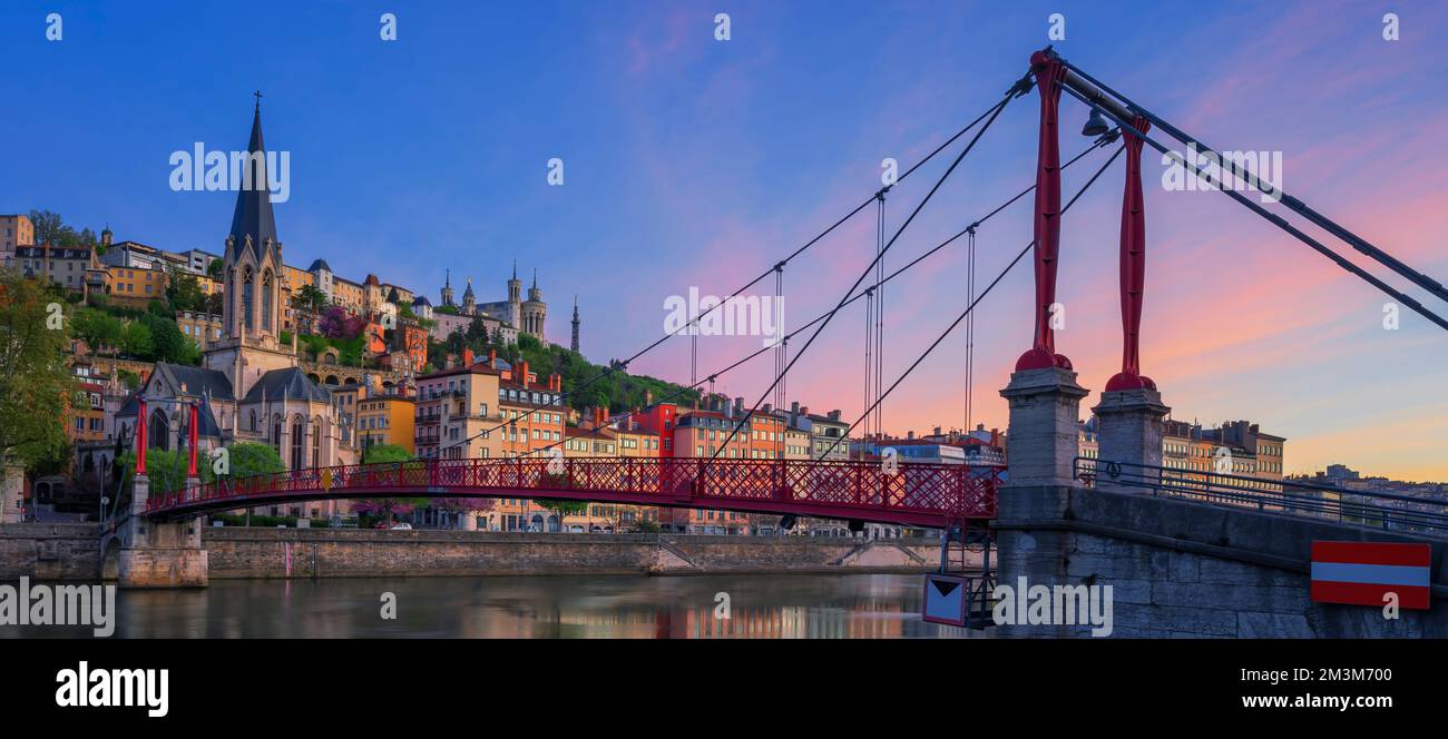 Famous red footbridge in the morning, Lyon, France Stock Photo - Alamy