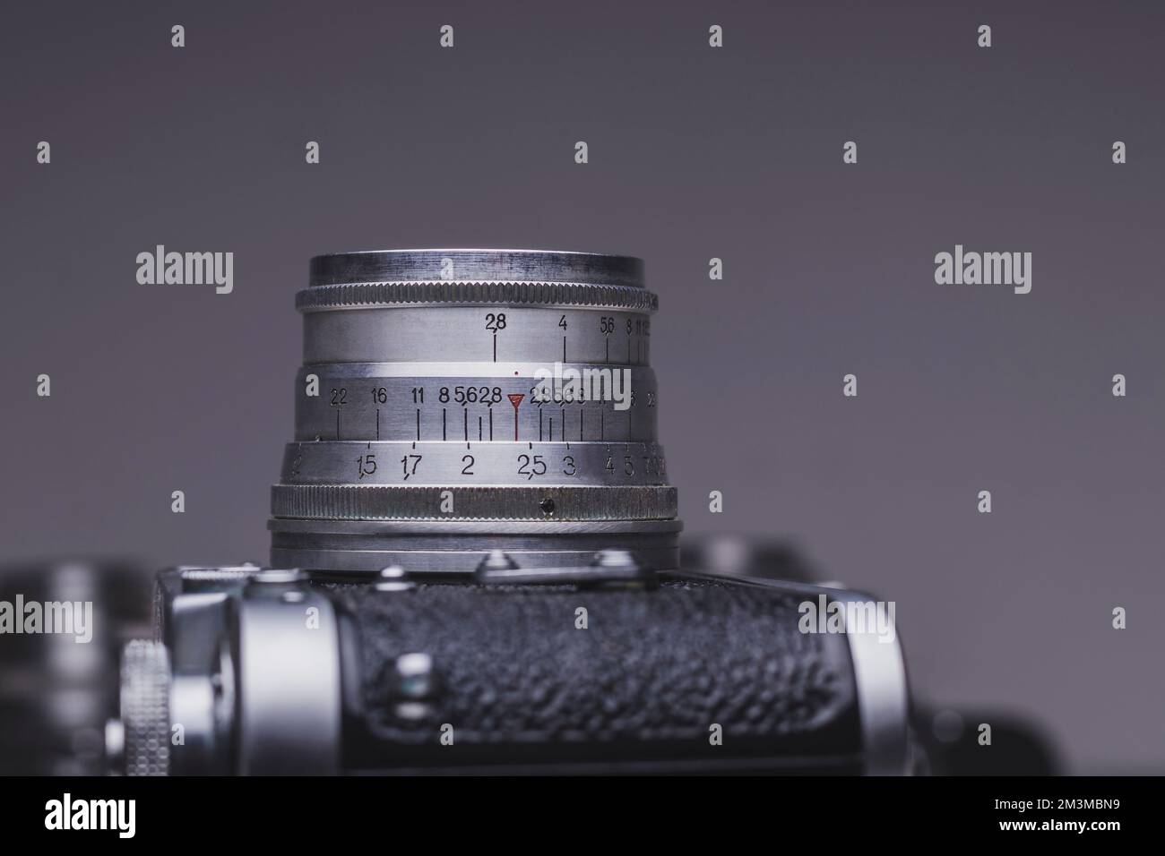 Metal camera lens hi-res stock photography and images - Alamy