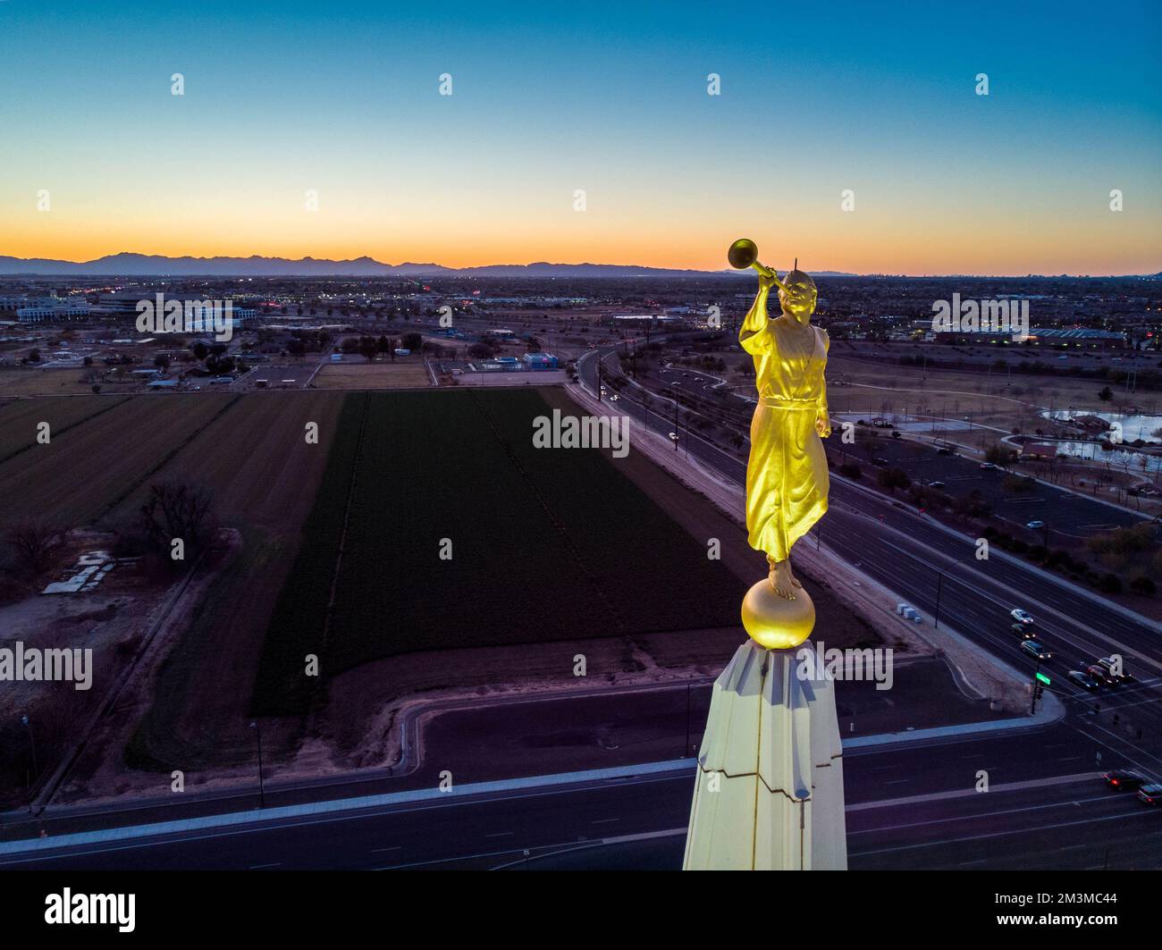 Angel moroni statue hi-res stock photography and images - Alamy