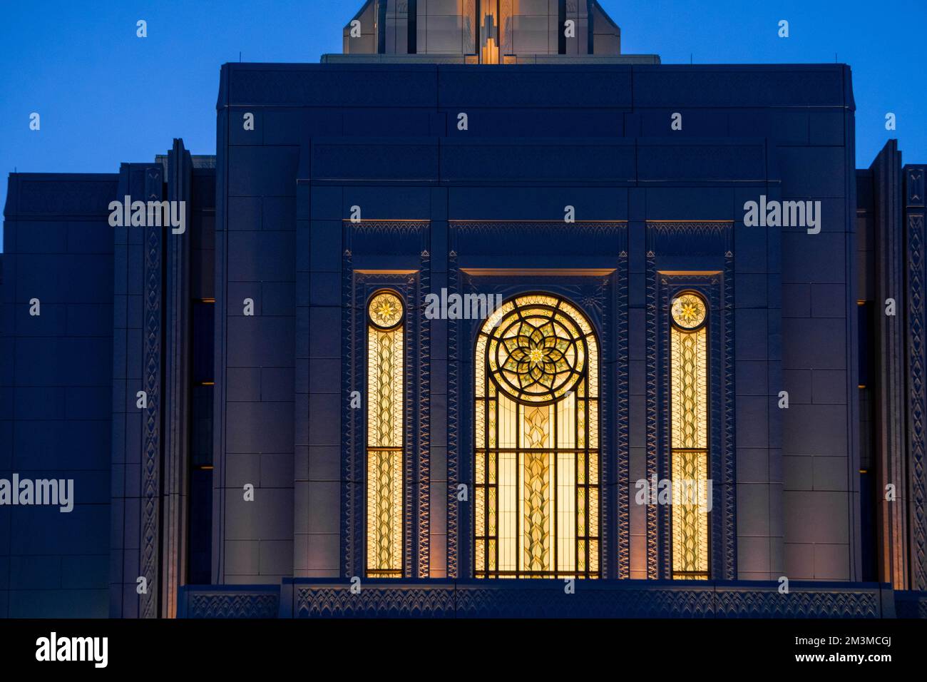 Gilbert LDS temple at sunset Stock Photo - Alamy