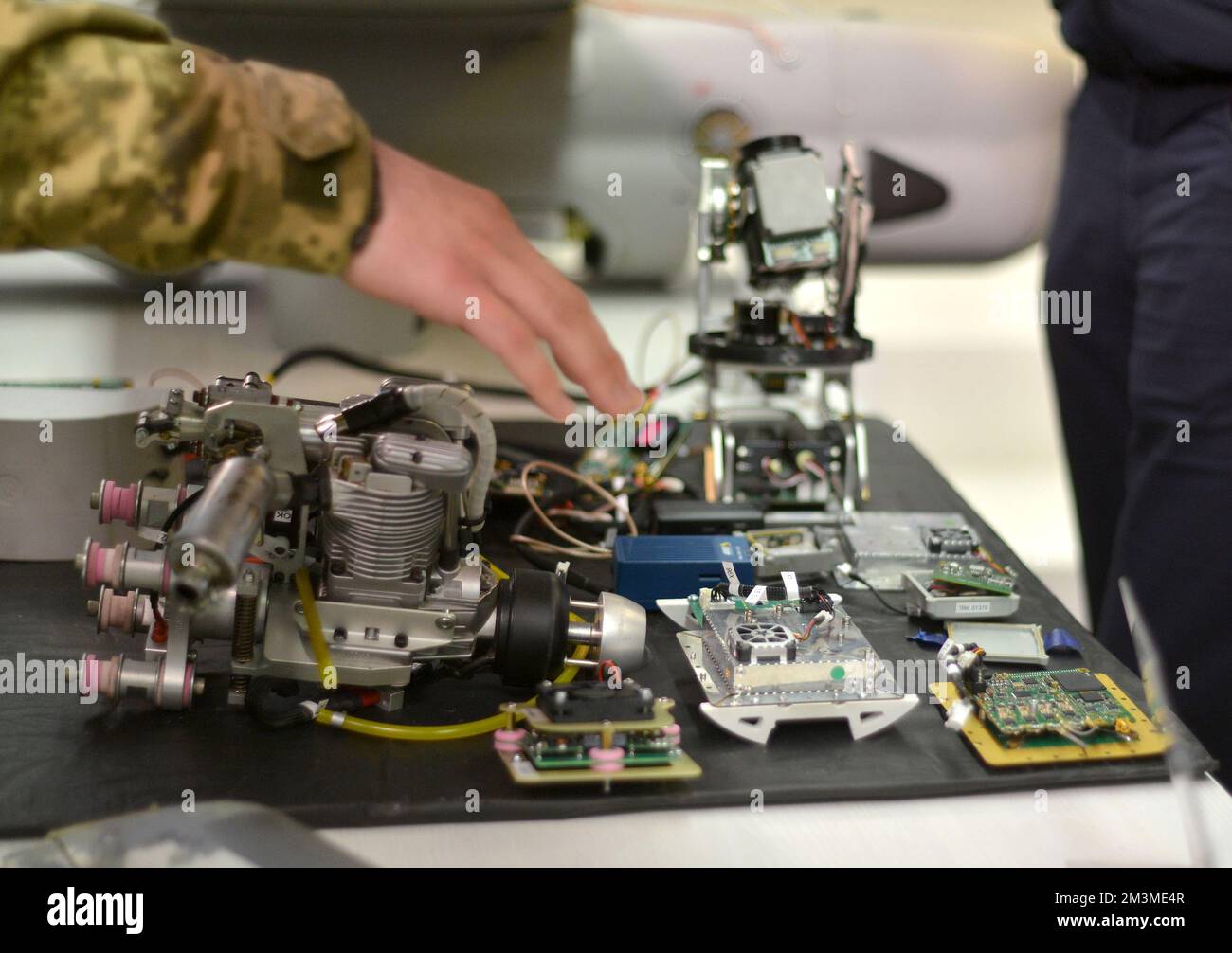 Military media center hi-res stock photography and images - Alamy
