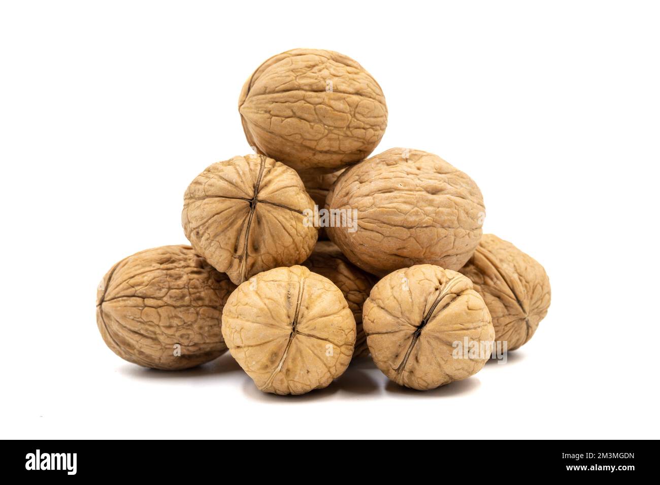 Heap of shelled walnuts isolated on a white background. Clipping Path ...