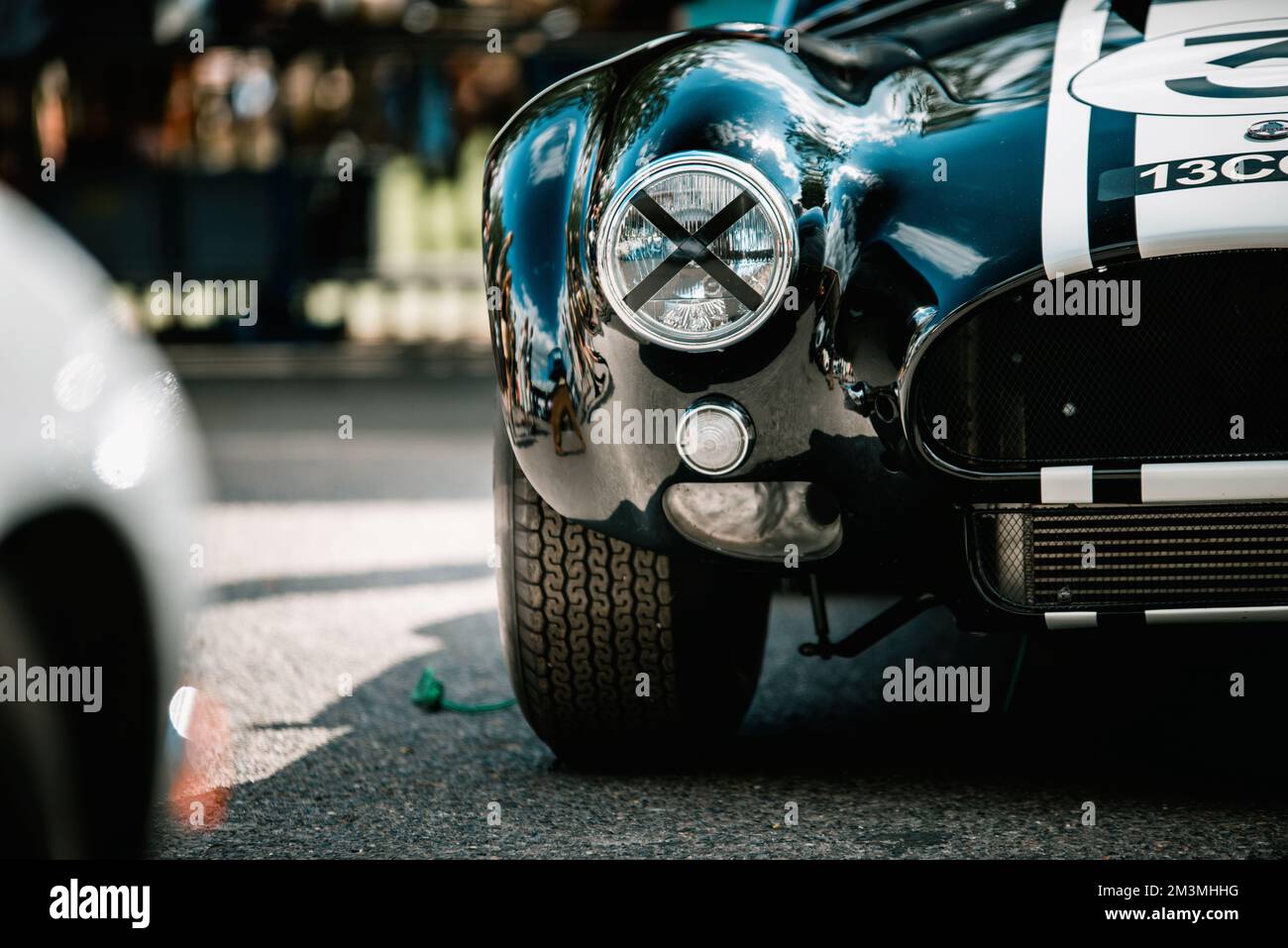 1963 AC Cobra - Headlight from Front Stock Photo - Alamy