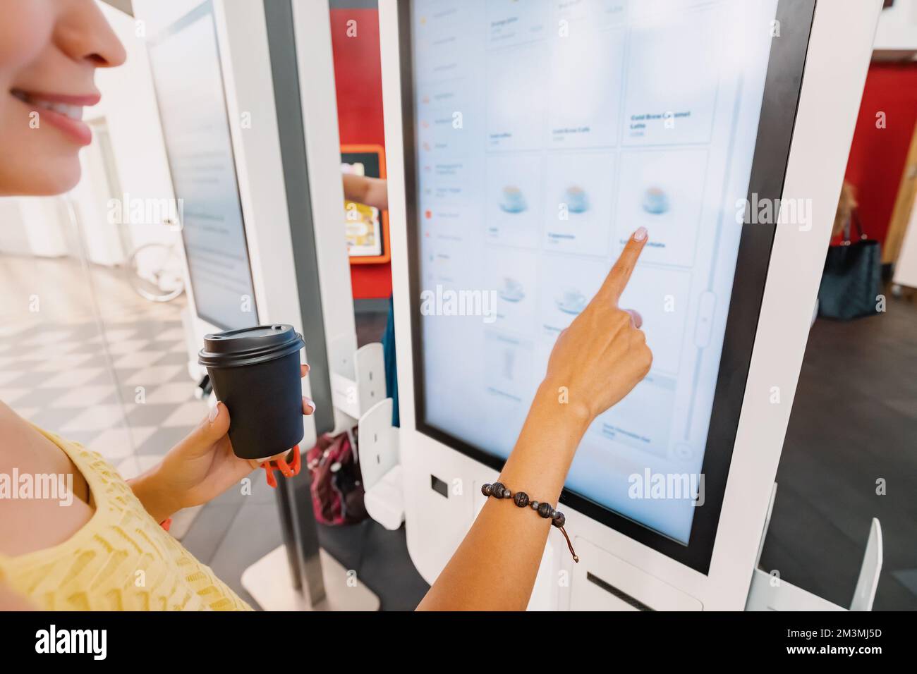 Client restaurant self service hi-res stock photography and images - Alamy