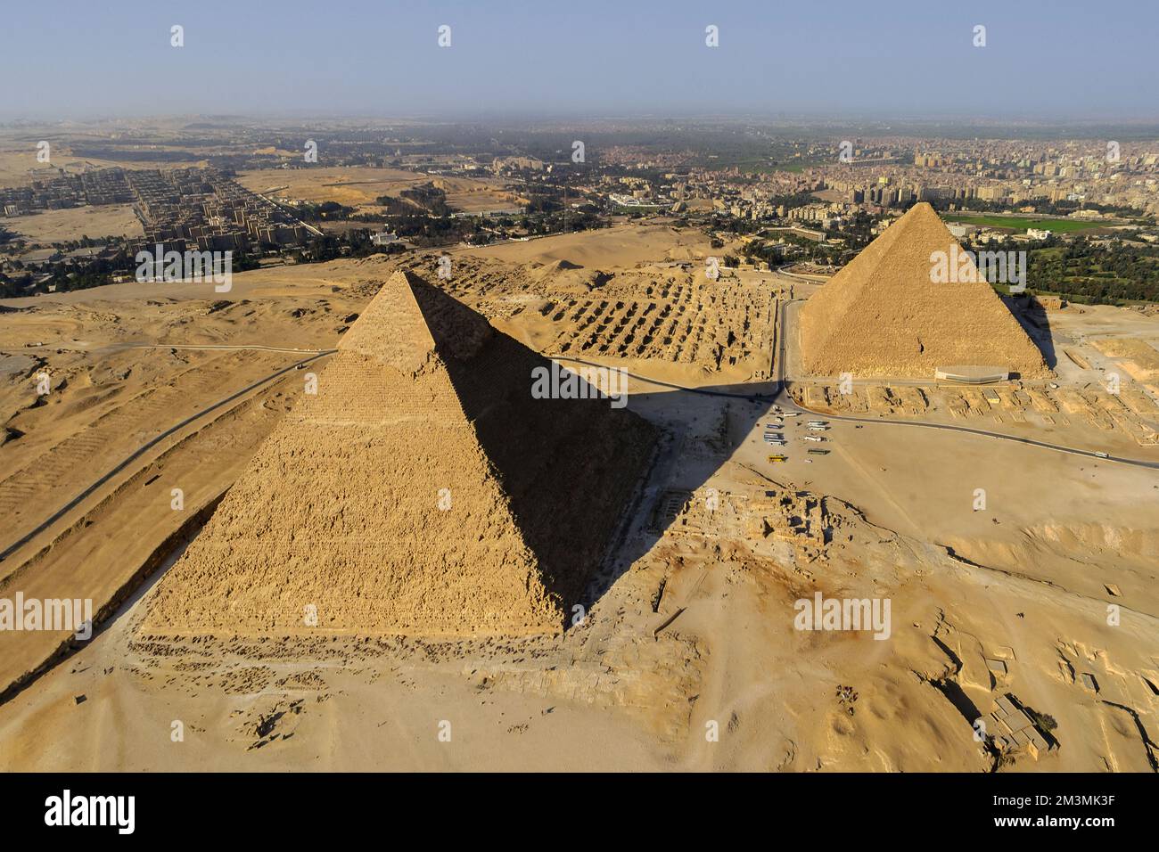 Egypt pyramid aerial hi-res stock photography and images - Alamy