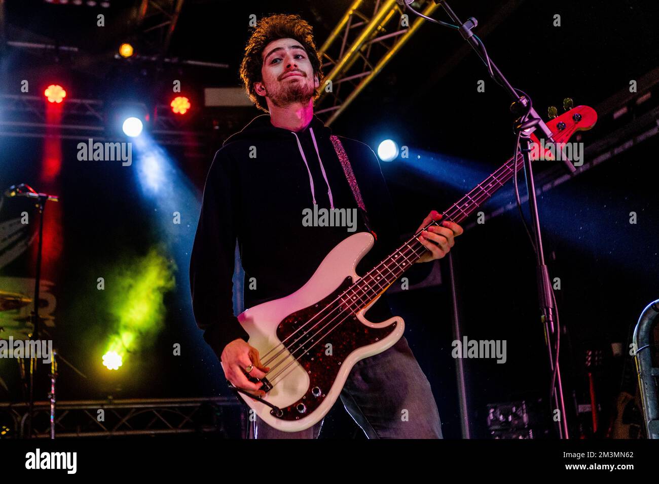 Dead poet society 2022 hi-res stock photography and images - Alamy