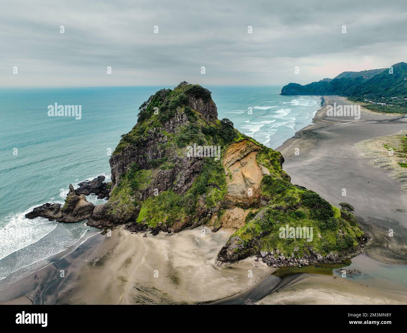 Aerial view lion rock piha hi-res stock photography and images - Alamy