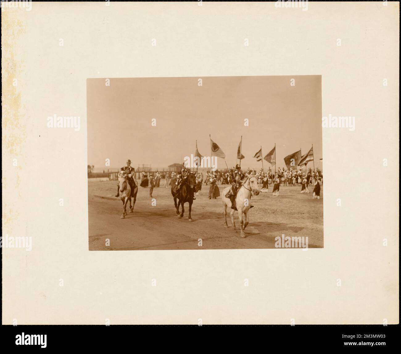 Plymouth Tercentenary Pageant, grand finale, riders with march of all ...