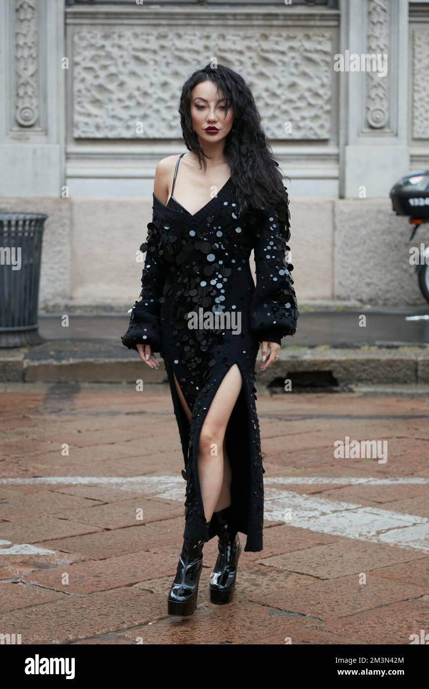 MILAN, ITALY - SEPTEMBER 24, 2022: Jessica Wang before Philosophy by ...