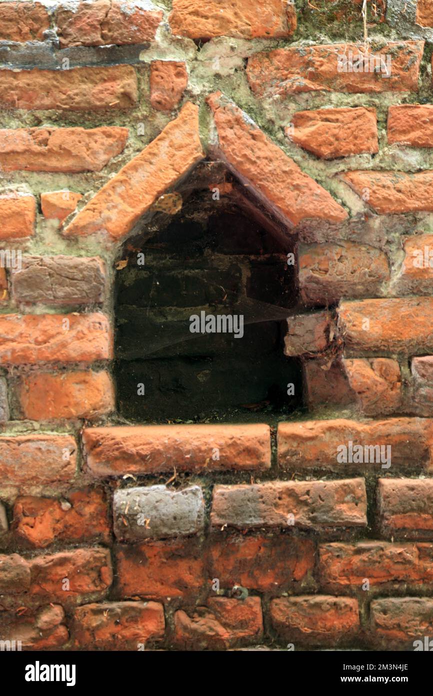 Bee Bole (space for skep - a type of bee hive) in the grounds of ...