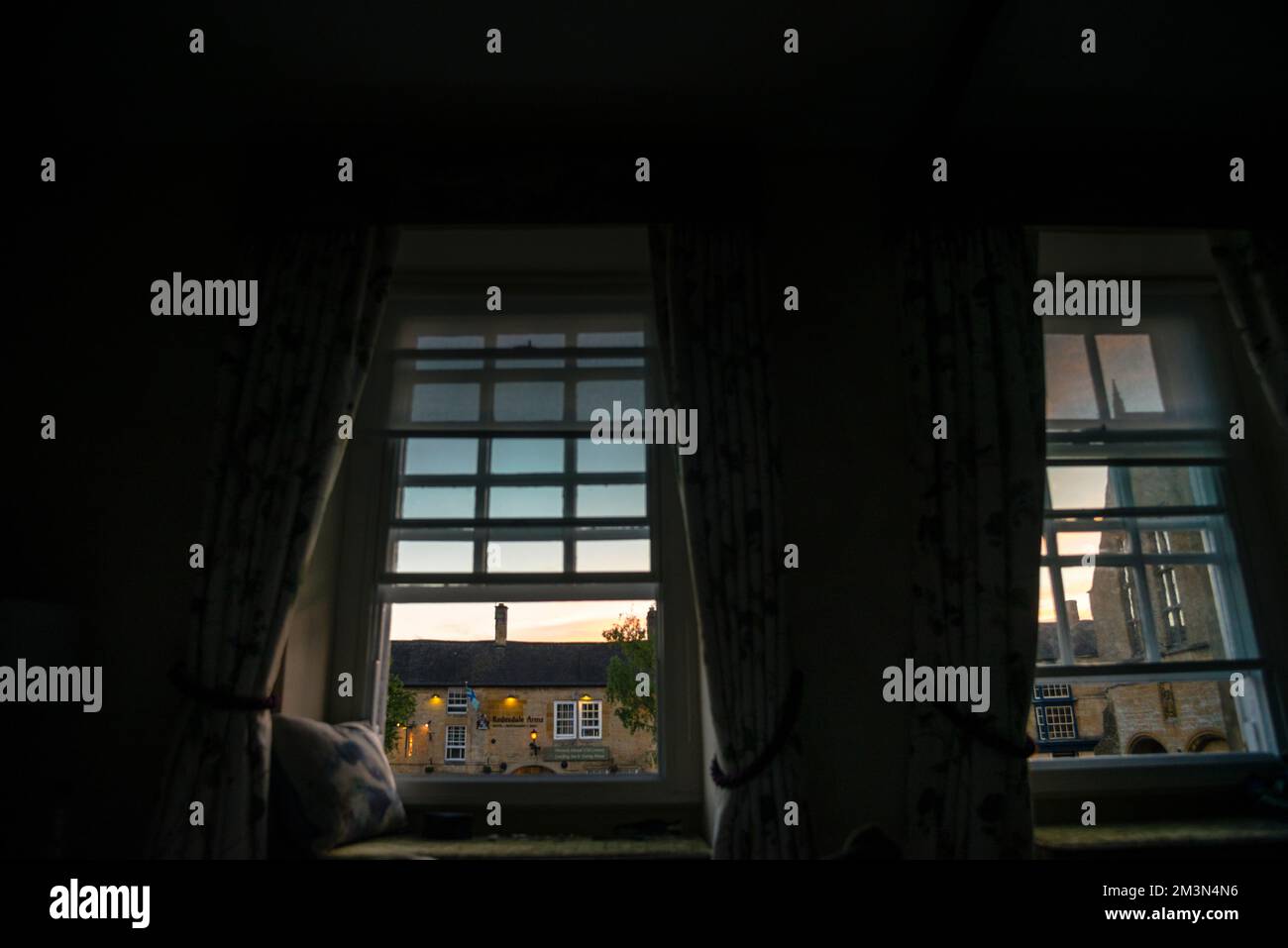 The White Hart Royal Hotel in Moreton-in-Marsh is a former 17th-century ...