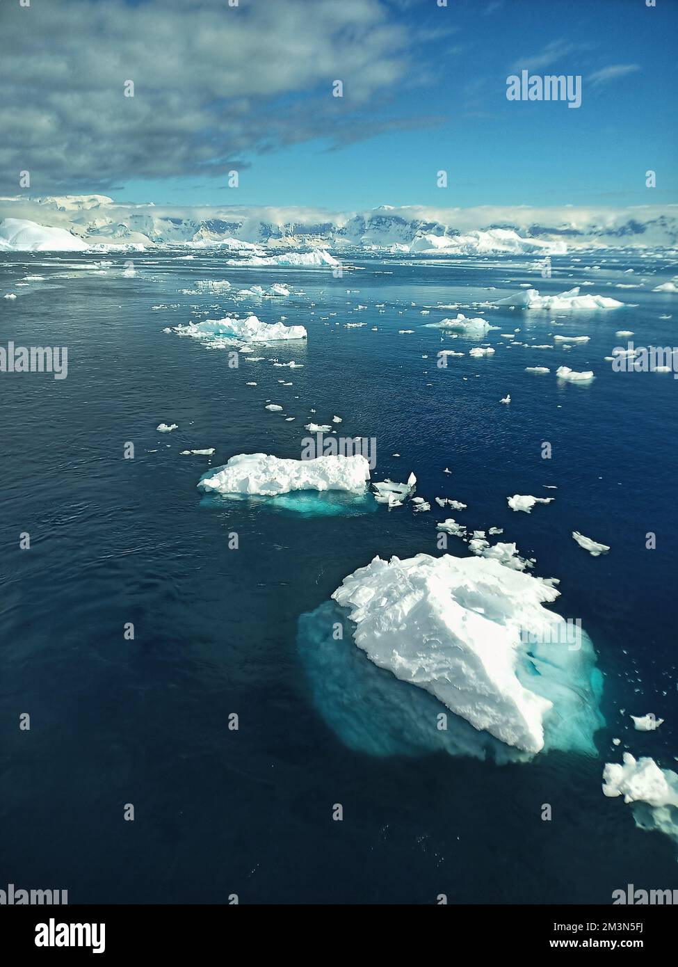 antarctica,antartica,antarctica landscape,nature,ice filled mountains ...