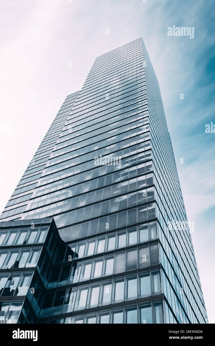 Koln tower hi-res stock photography and images - Alamy