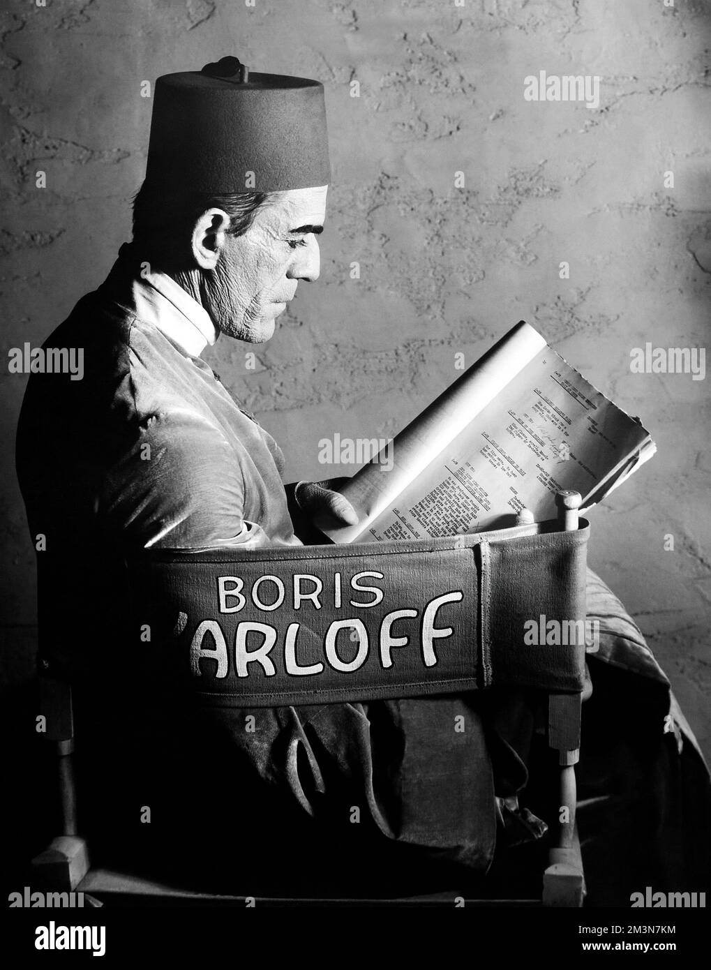 BORIS KARLOFF in THE MUMMY (1932), directed by KARL FREUND. Credit ...