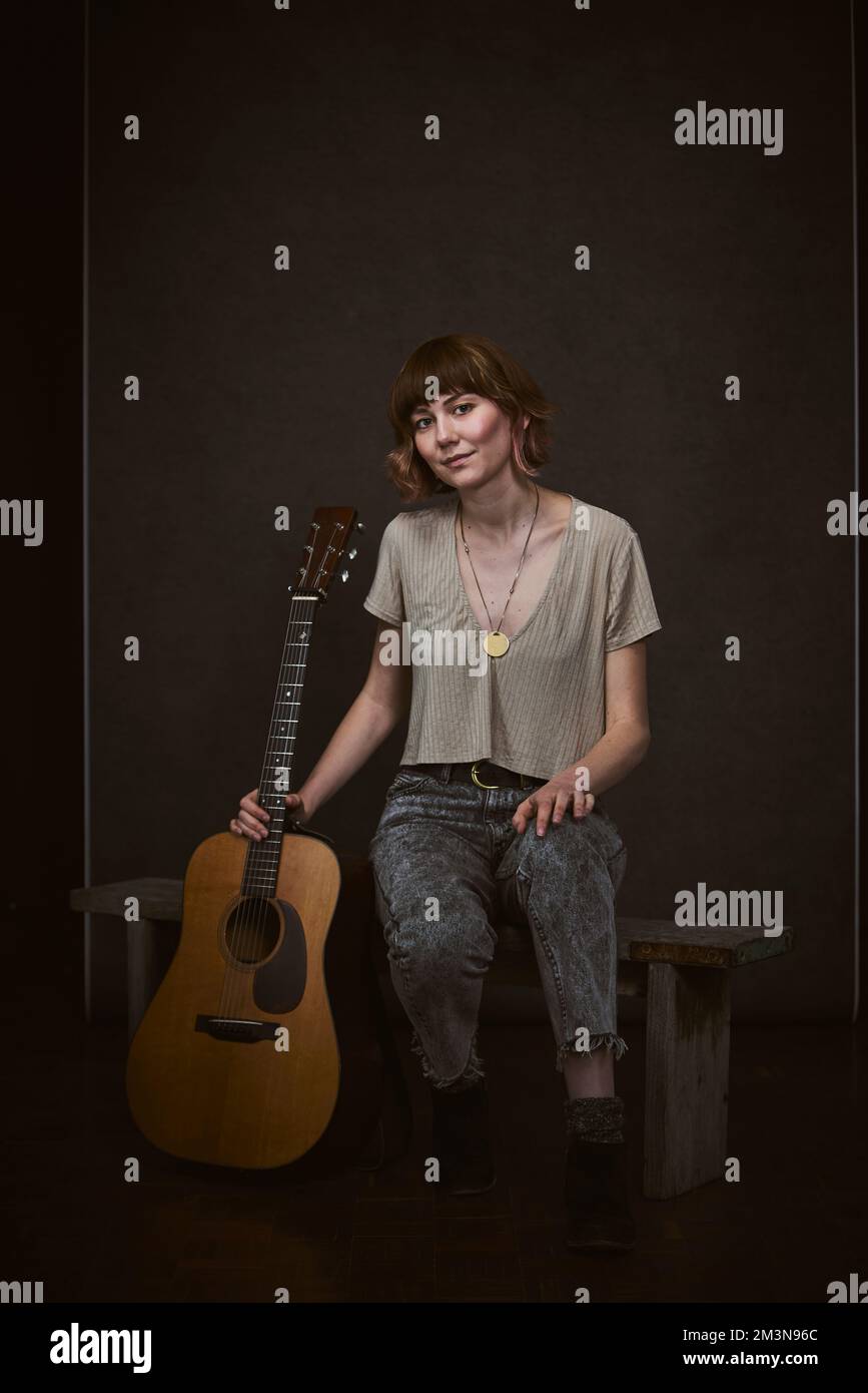 Singer mollie tuttle hi-res stock photography and images - Alamy