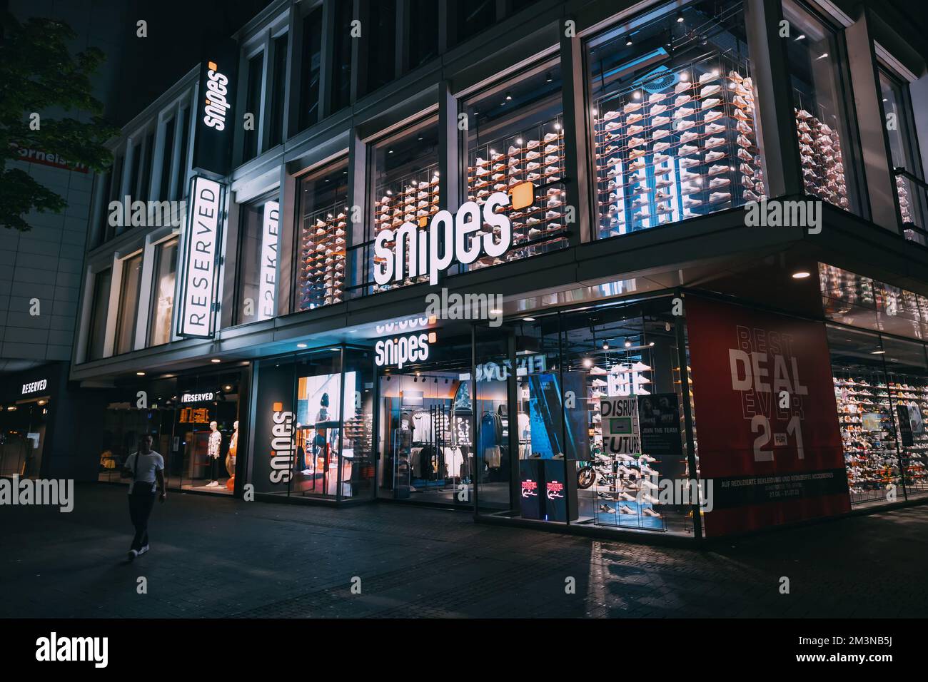 30 July 2022, Cologne, Germany: Snipes shoes and fashion clothes shop ...