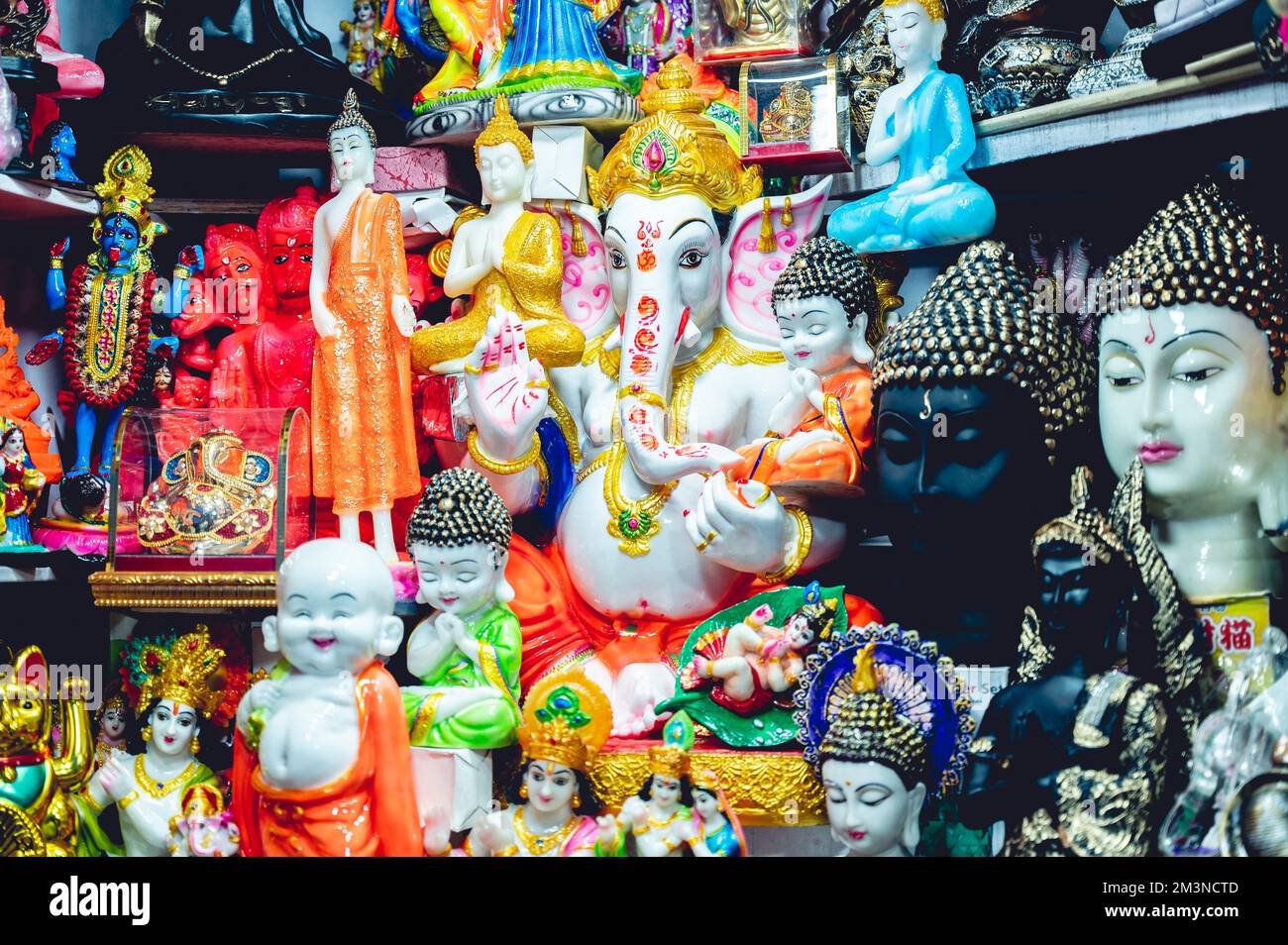 The Hindu gods statues displayed in the market shop Stock Photo - Alamy