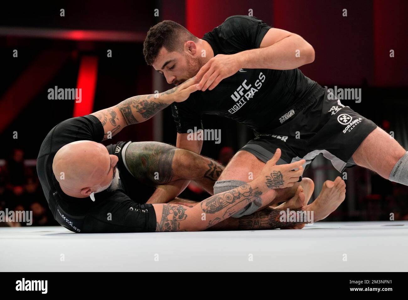 189lbs hi-res stock photography and images - Alamy