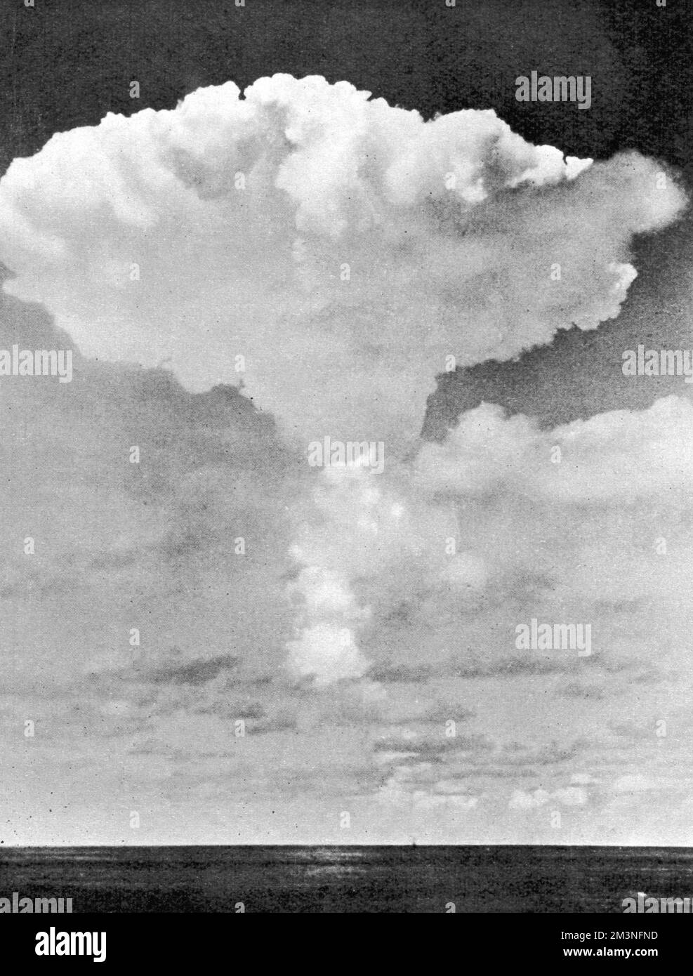 Britain's first hydrogen bomb test over the Pacific, 1957. The mushroom ...