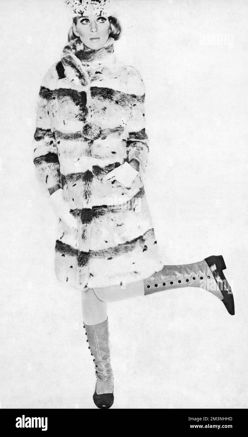 Spread woman Black and White Stock Photos & Images - Alamy