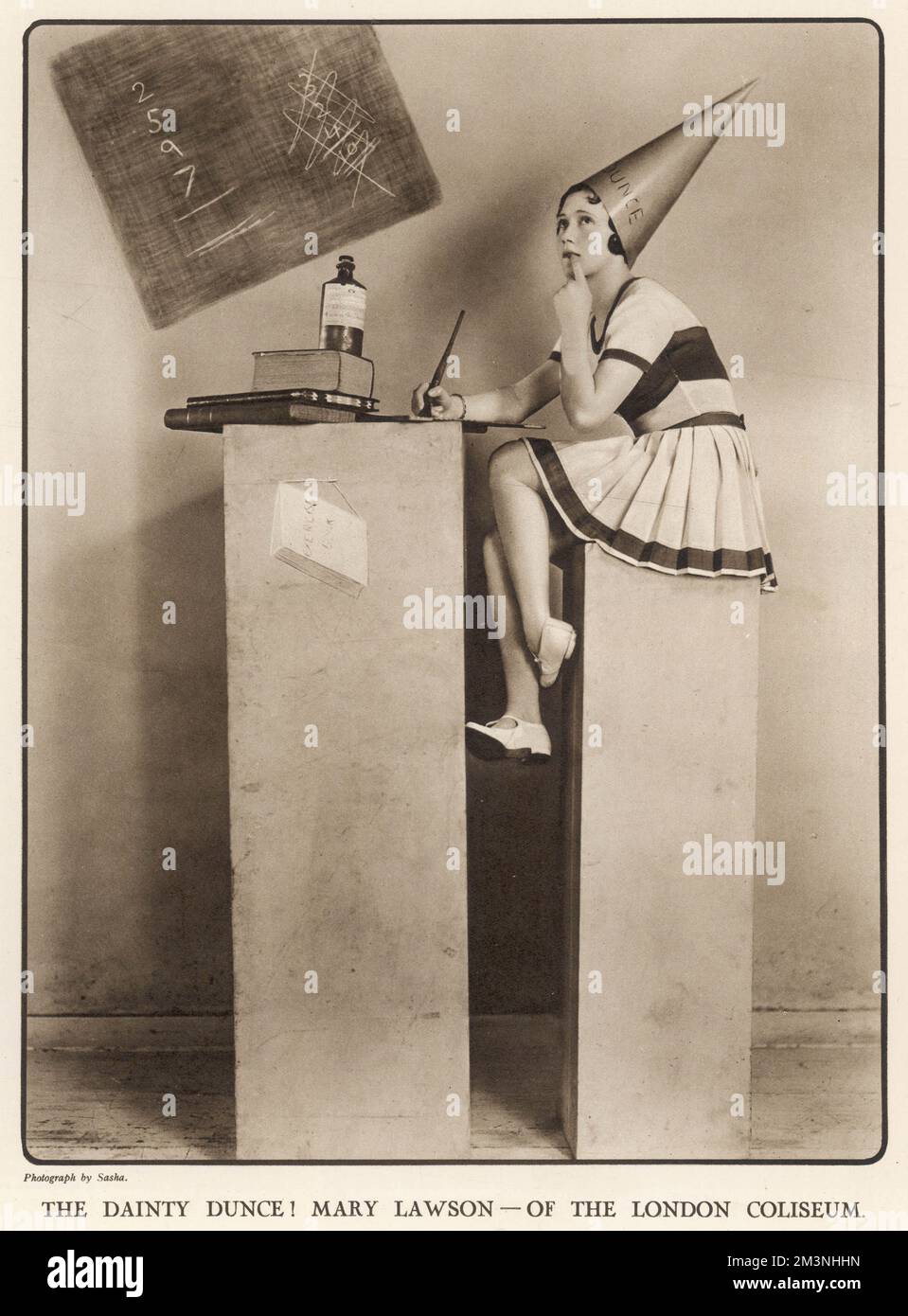 Mary lawson hi-res stock photography and images - Alamy