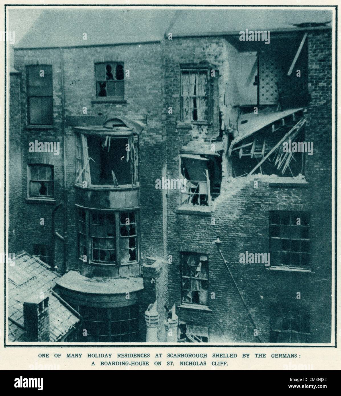 Bombarded house hi-res stock photography and images - Alamy