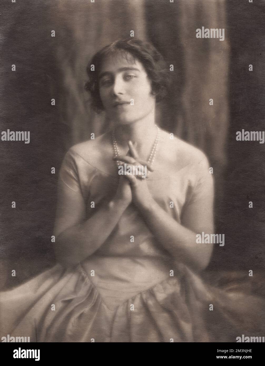 Lady elizabeth bowes lyon hi-res stock photography and images - Alamy