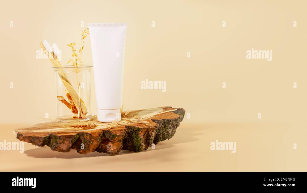 Still life organic tooth brush hi-res stock photography and images - Alamy