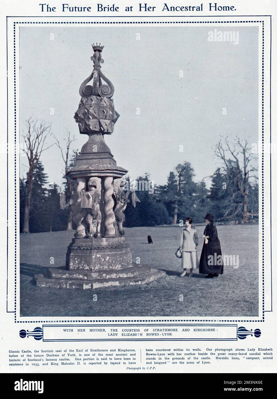 The queen mother glamis castle hi-res stock photography and images - Alamy
