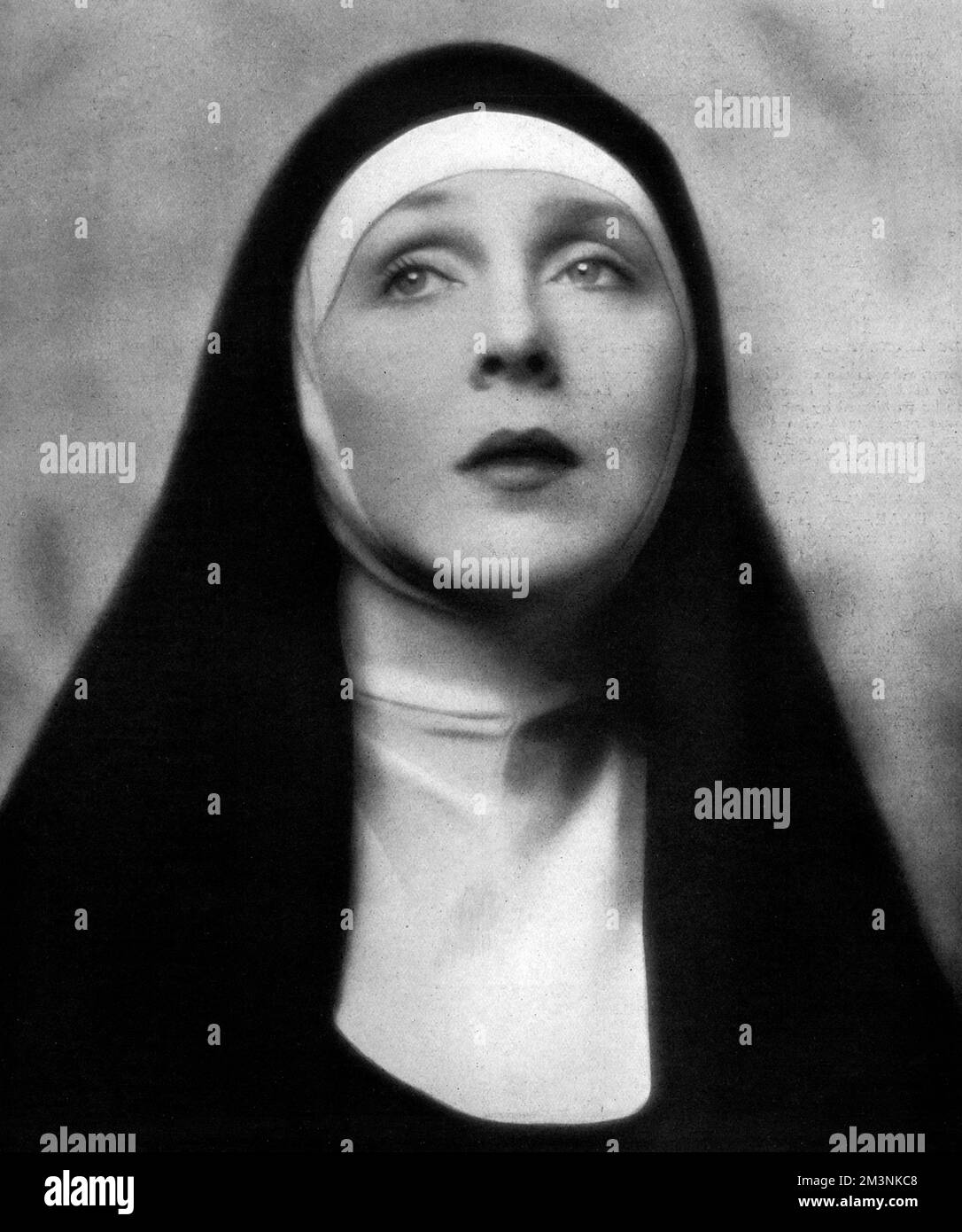 Lady Diana Cooper (18921986) ) as the Madonna in Max Reinhardt's ...