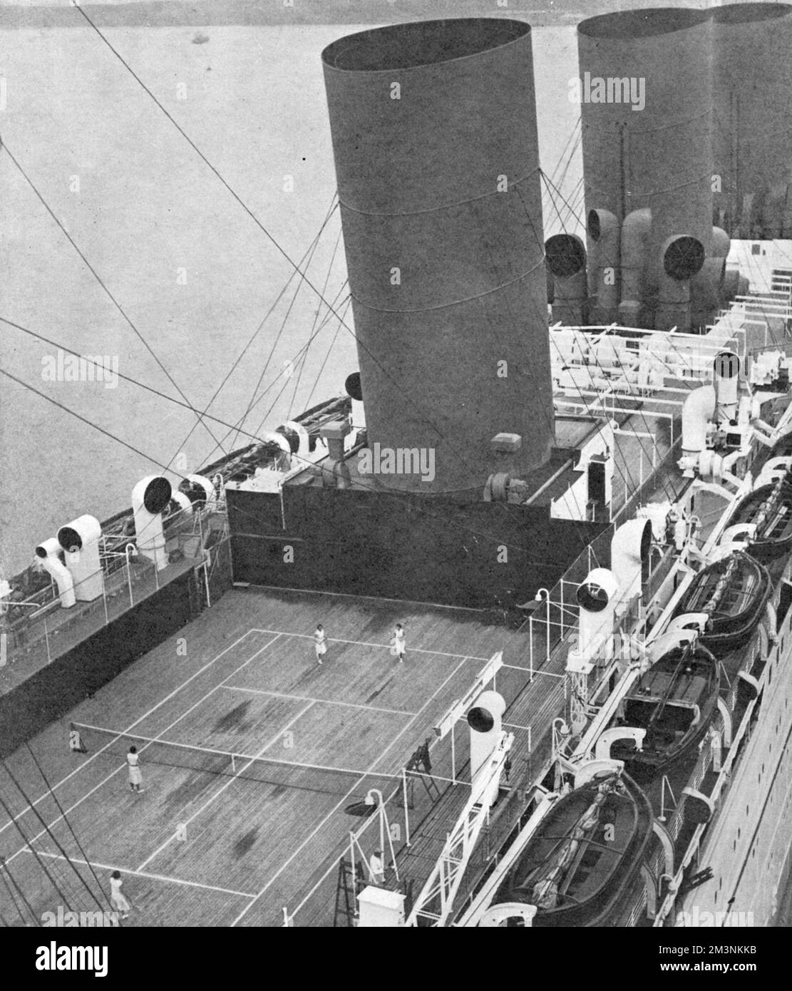 Departing cruise ships Black and White Stock Photos & Images - Alamy